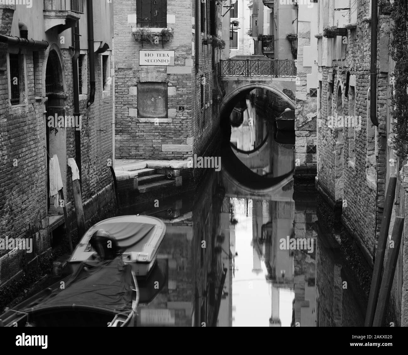 Medieval footbridge Black and White Stock Photos & Images - Alamy