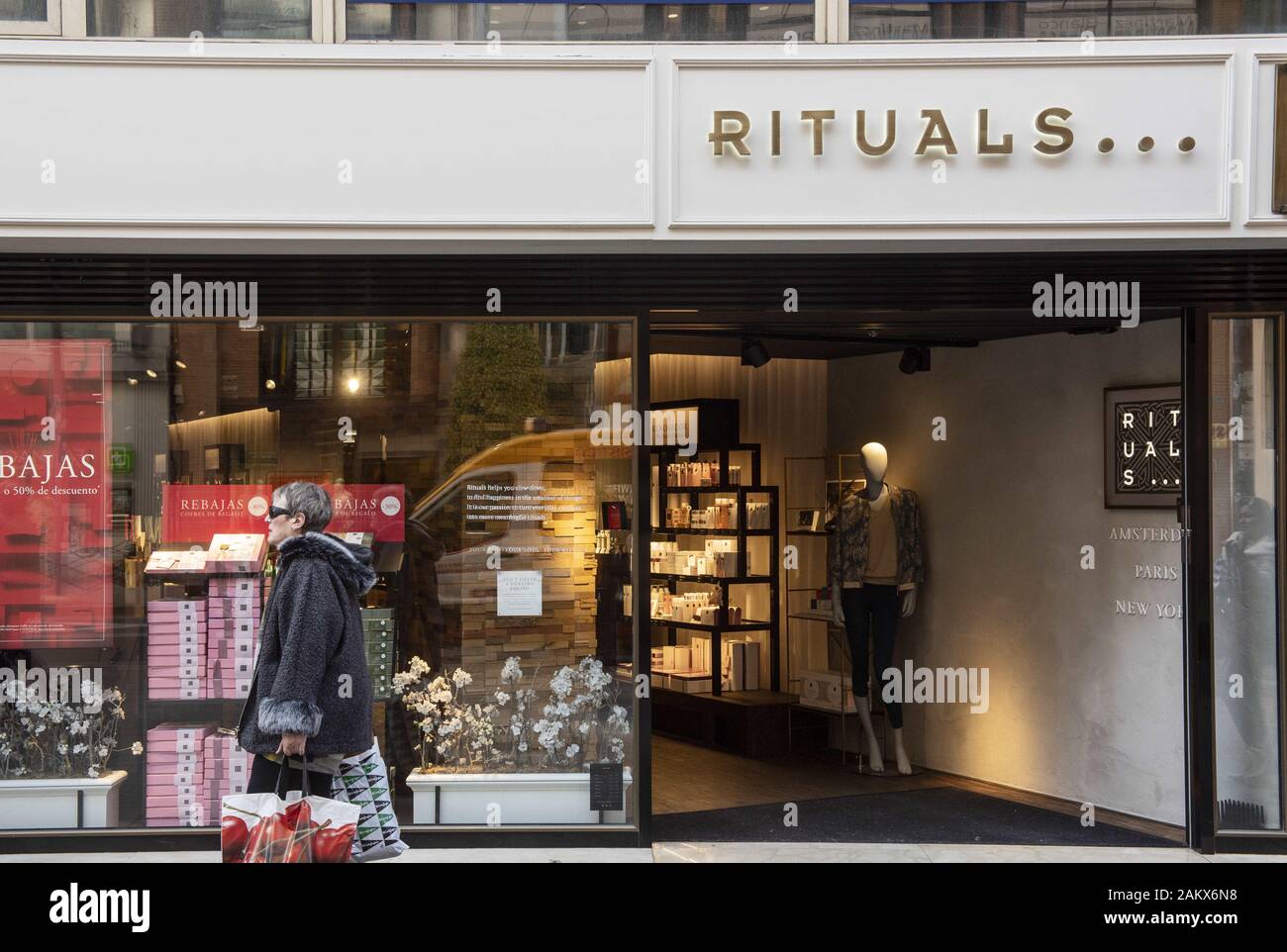 Rituals store sign hi-res stock photography and images - Alamy