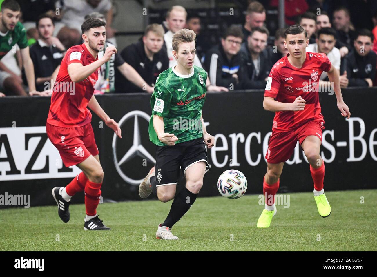 Davino knappe hi-res stock photography and images - Alamy