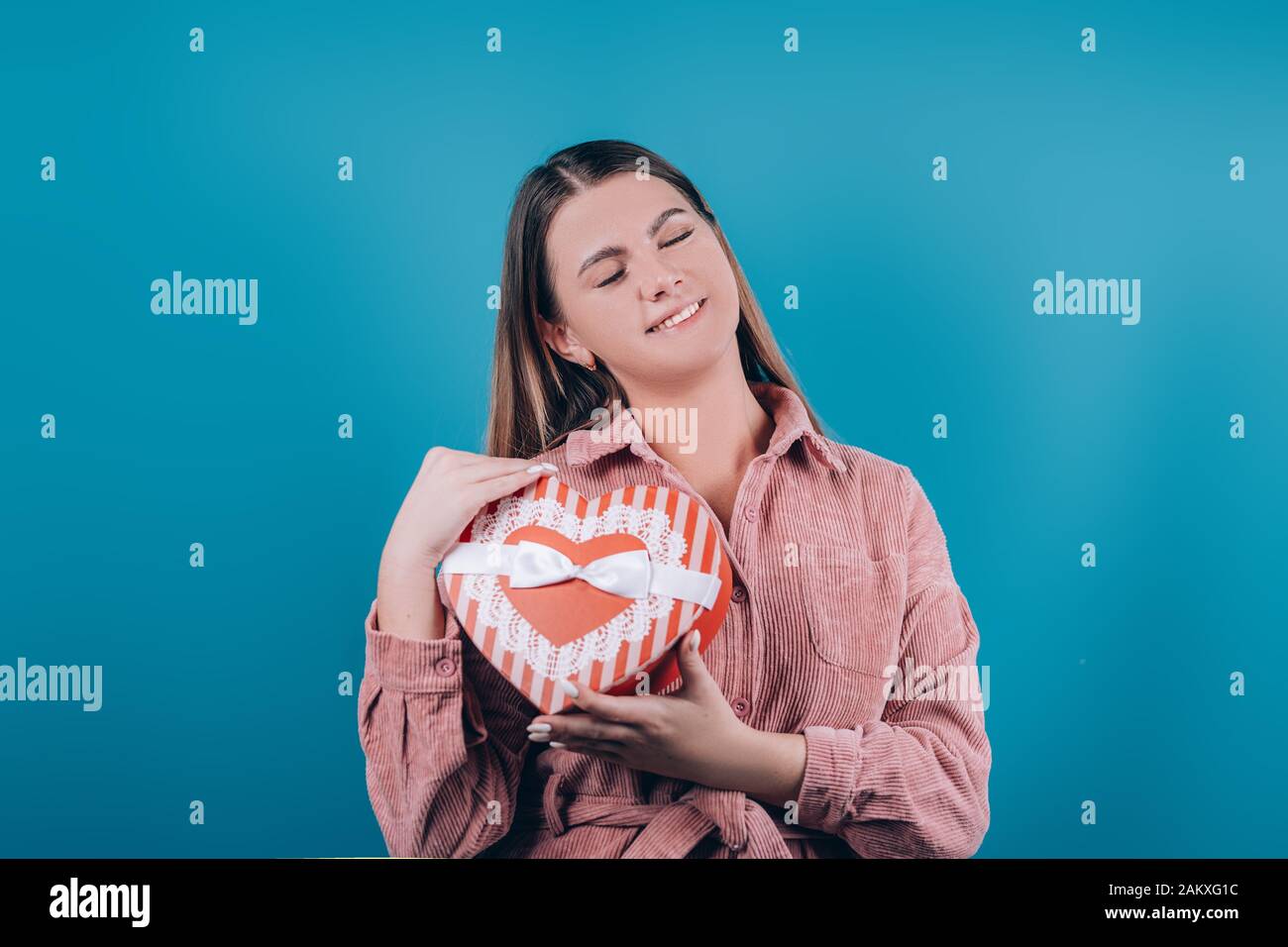 Magic Show Woman Box High Resolution Stock Photography and Images - Alamy