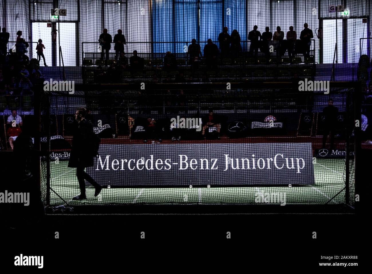 Feature: Mercedes-Benz JuniorCup. GES / Fussball / Mercedes-Benz ...