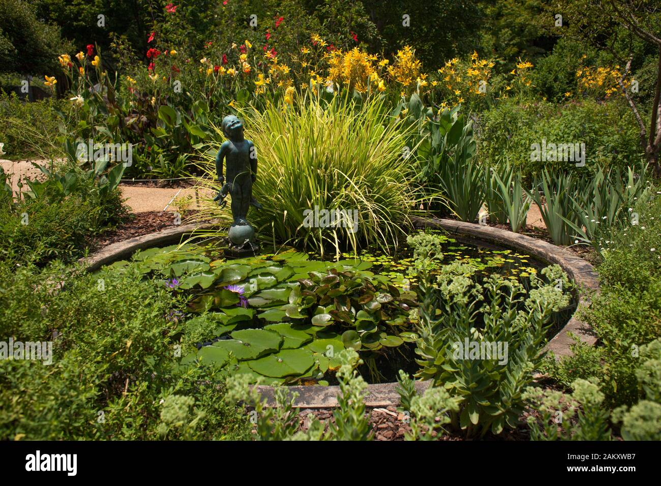 Frog Baby sculpture by Edith Parsons in the Atlanta Botanical Garden ...