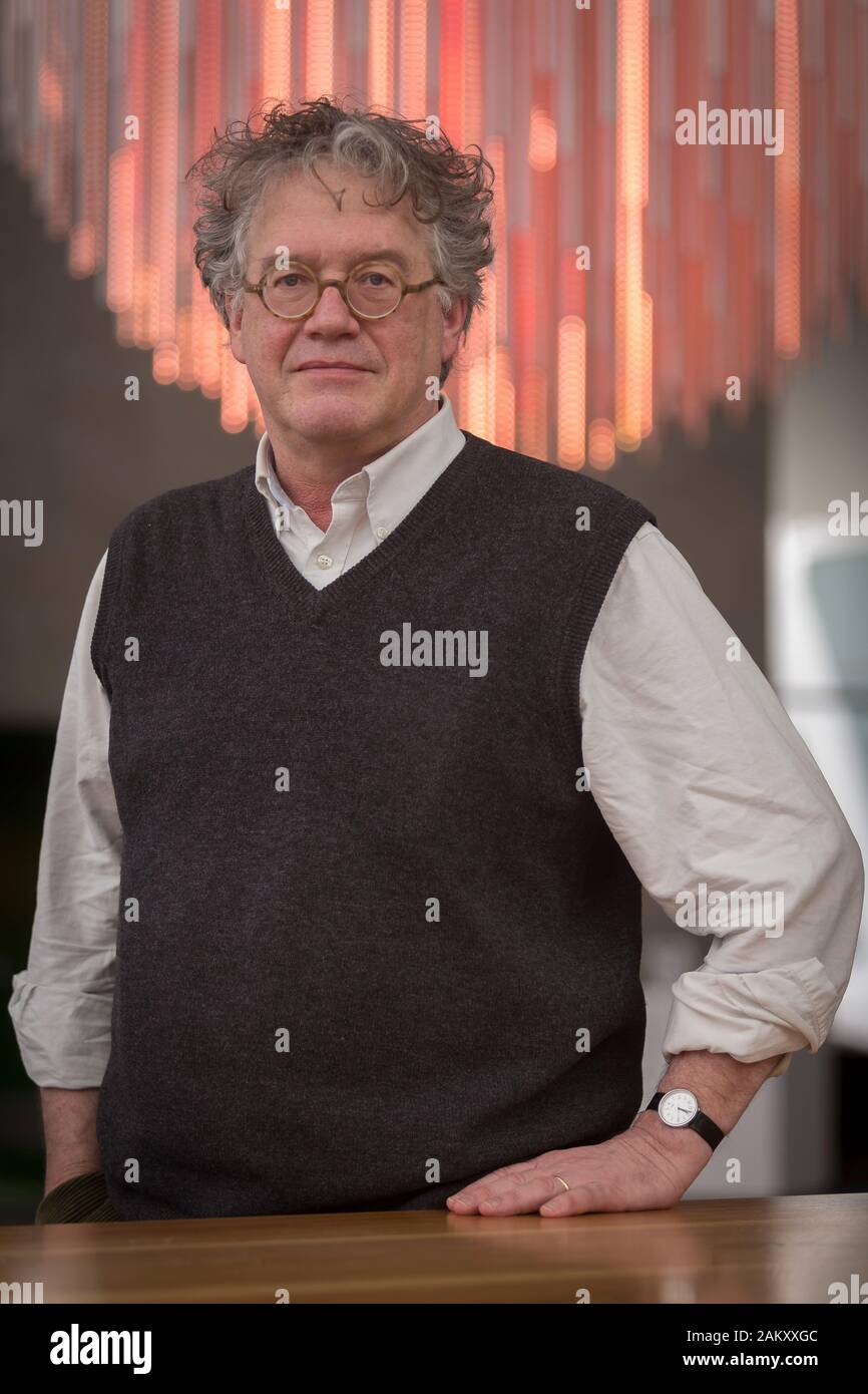 Director ikon hi-res stock photography and images - Alamy Director ikon hi-res stock photography and images - Alamy
