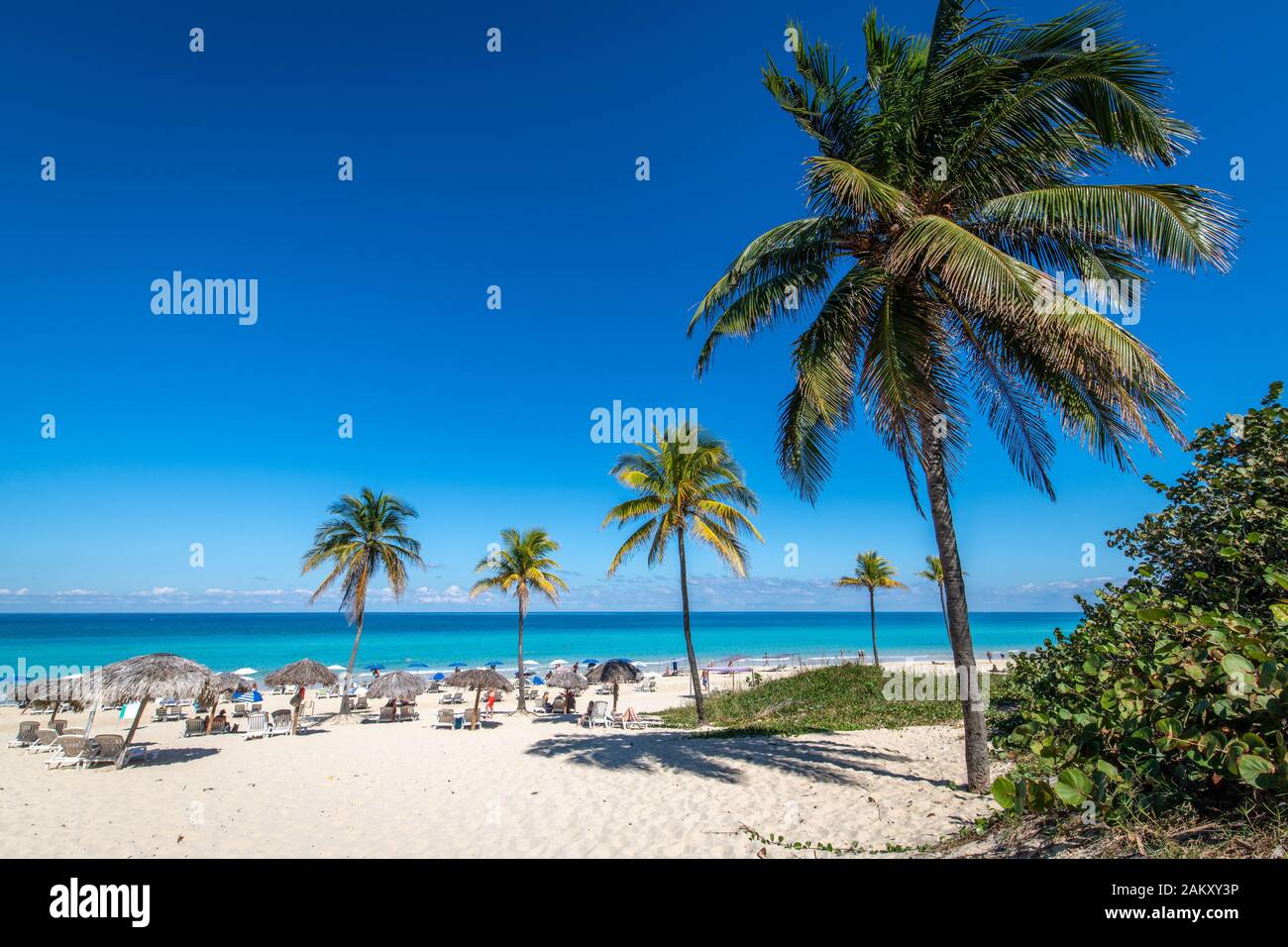Beautiful cuba hi-res stock photography and images - Alamy