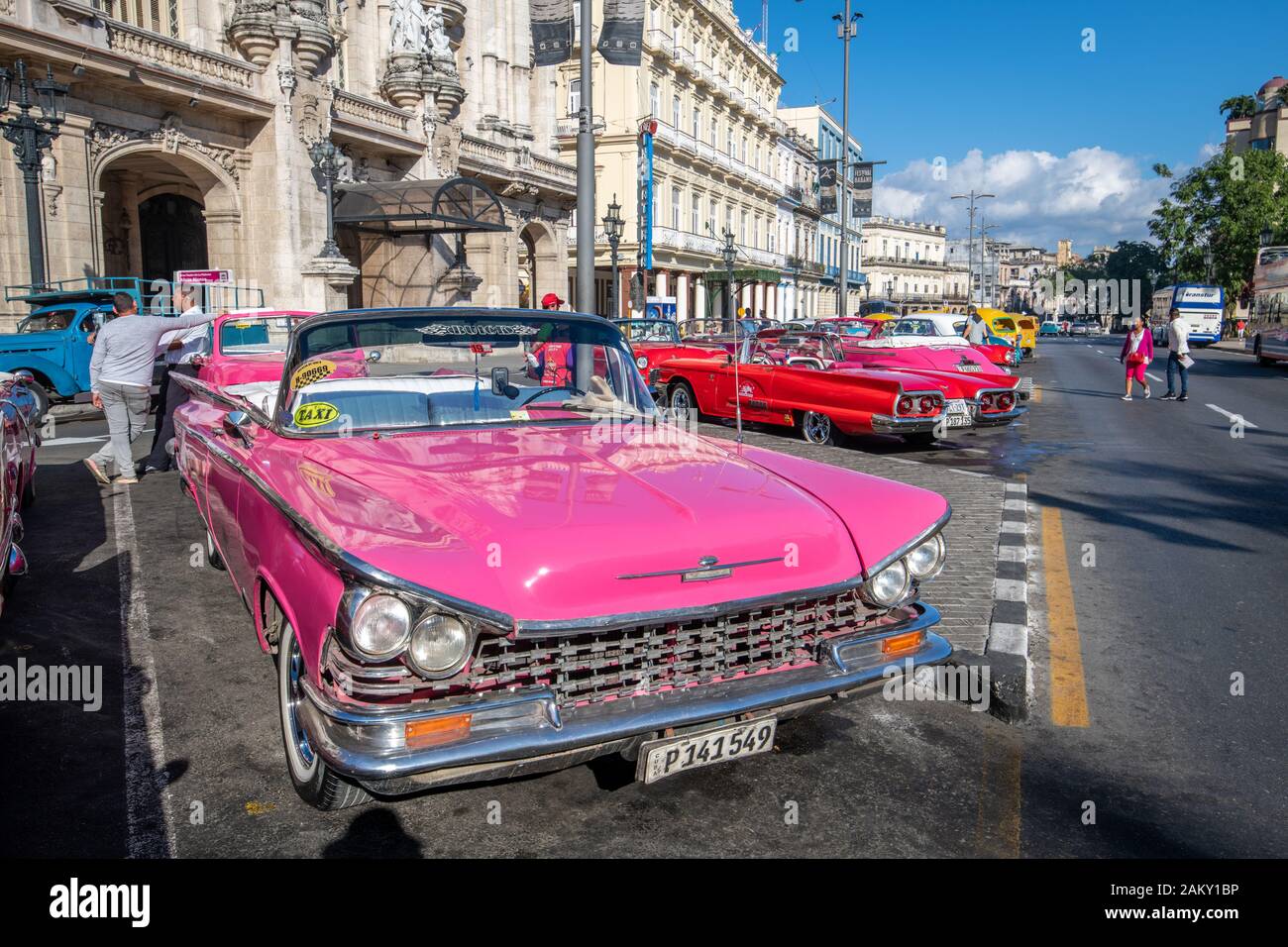 Colorful classic American cars from the 1950s , Havana, Cuba Stock ...