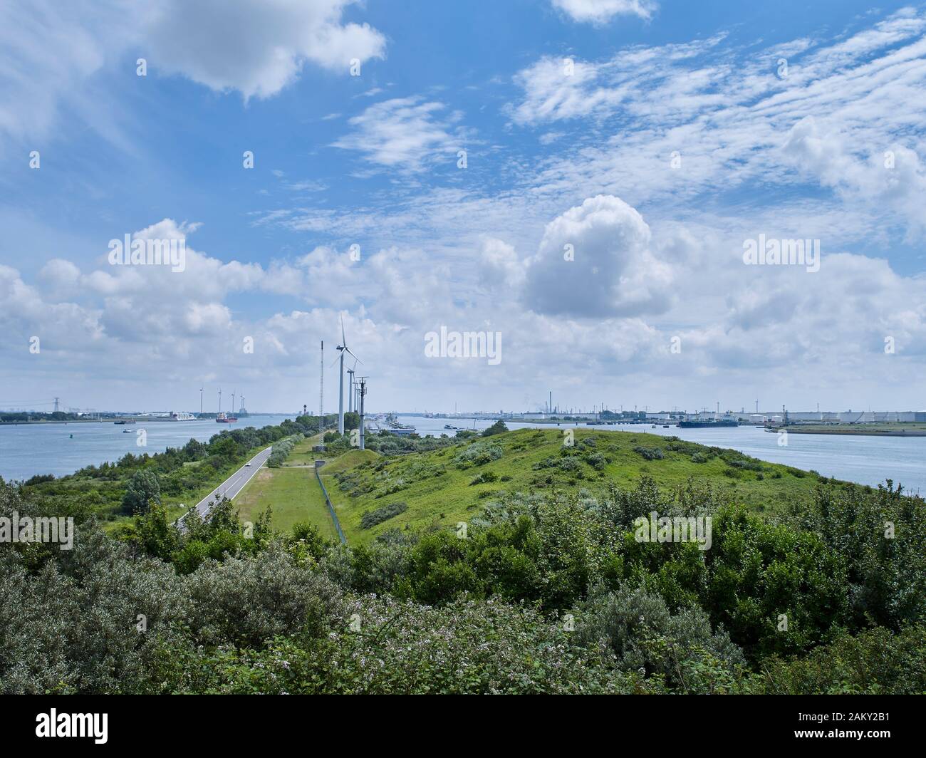 Windturbines windmill netherlands hi-res stock photography and images ...