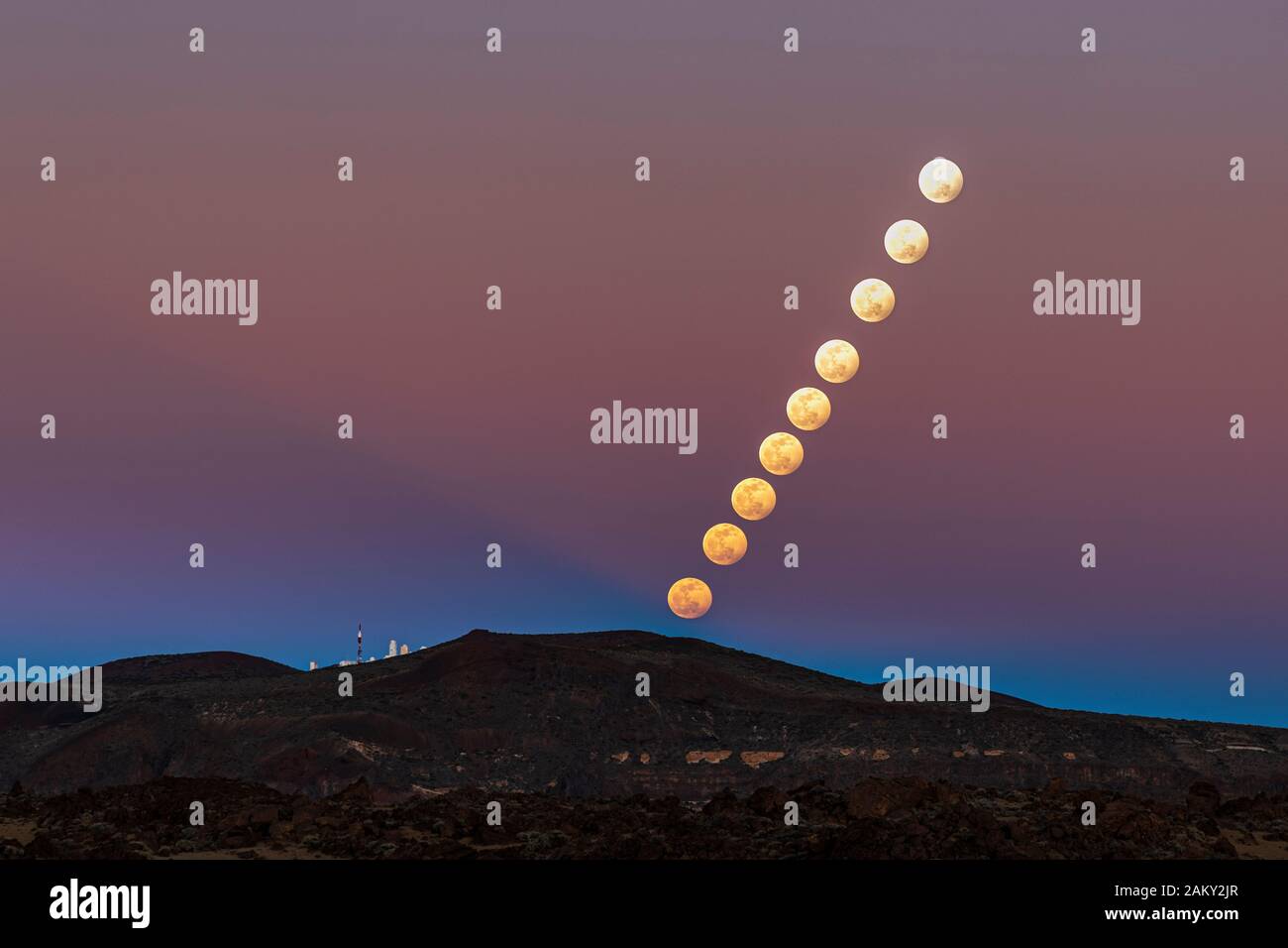 Tenerife, Canary Islands, Spain. 10 January 2020. Full moon rising ...