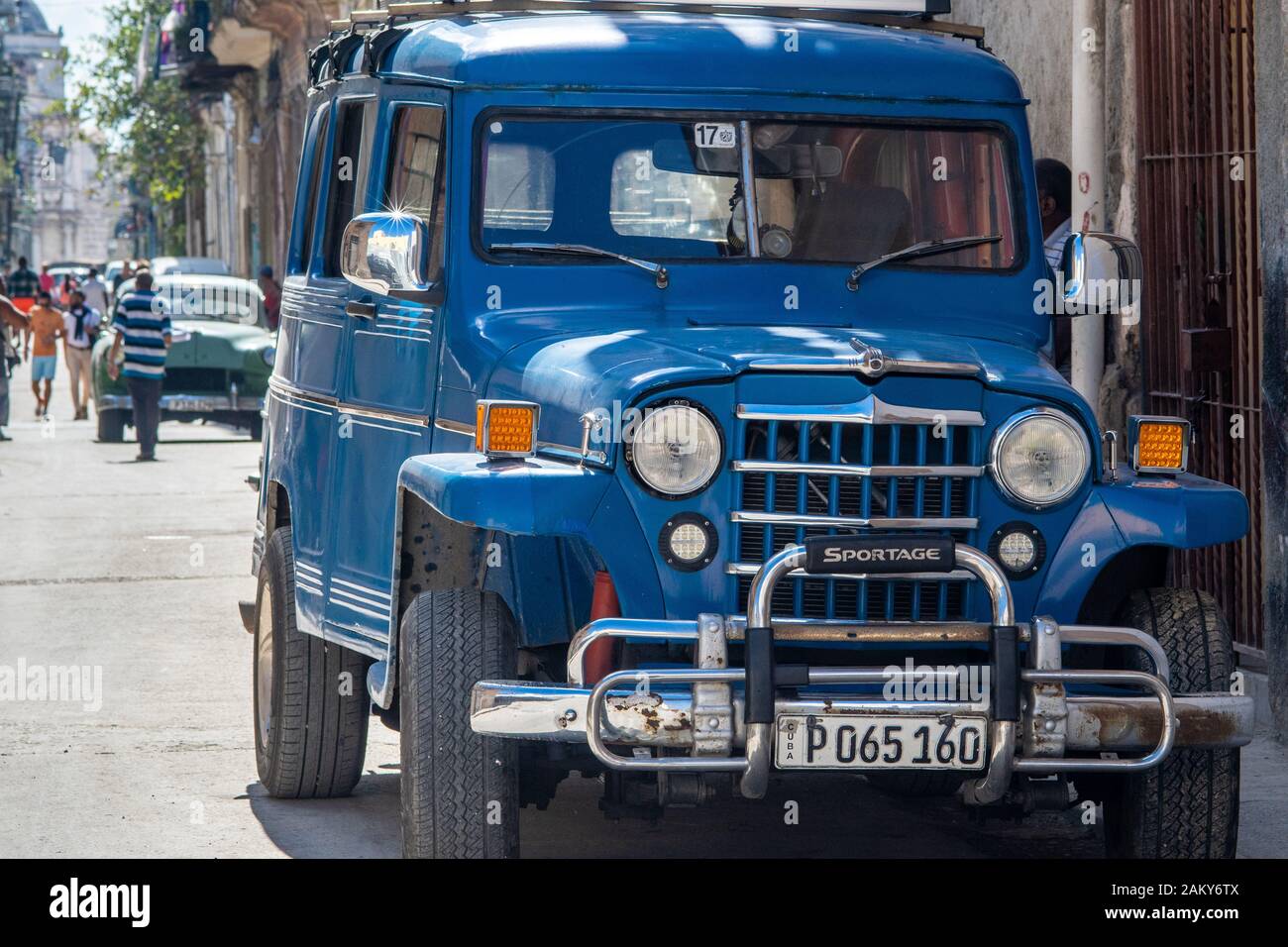 Colorful classic American cars from the 1950s , Havana, Cuba Stock ...