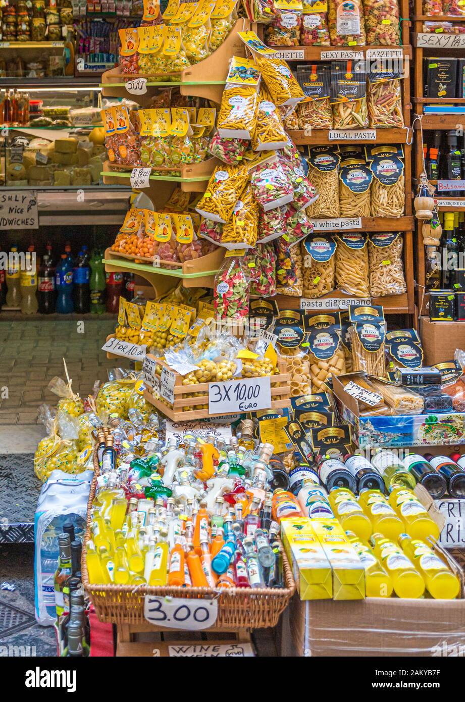 Sorrento Snack Store Stock Photo - Alamy