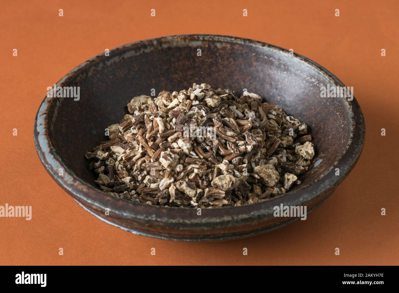 Dandelion root hi-res stock photography and images - Alamy