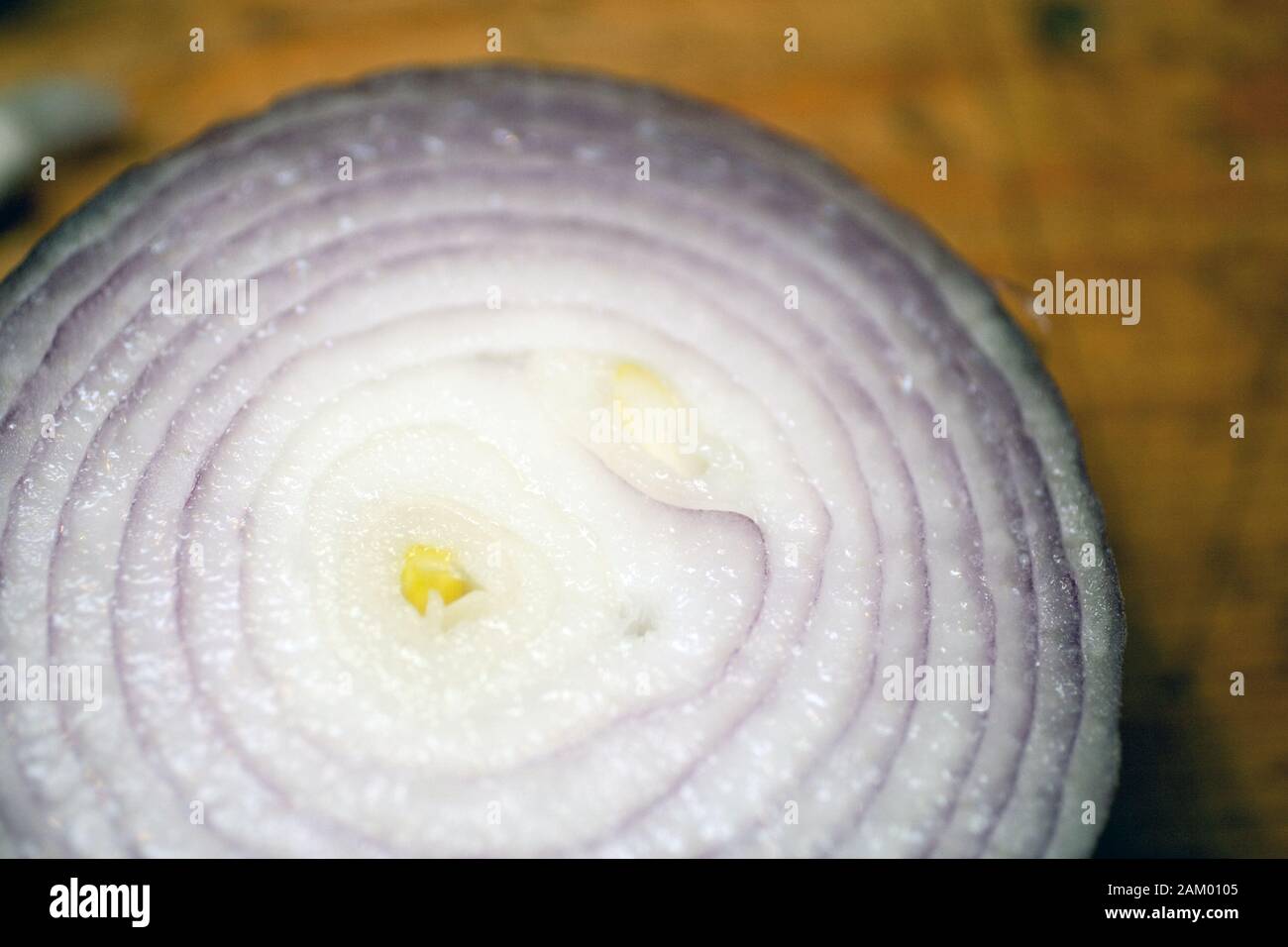 The sweet red onion of tropea hi-res stock photography and images - Alamy