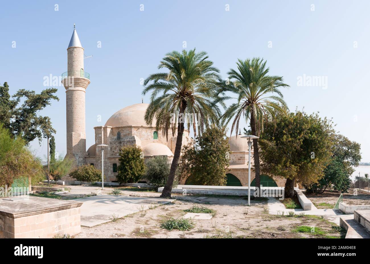 Seaside mosque hi-res stock photography and images - Alamy