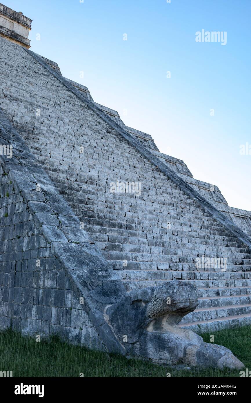 Mayan snake hi-res stock photography and images - Alamy
