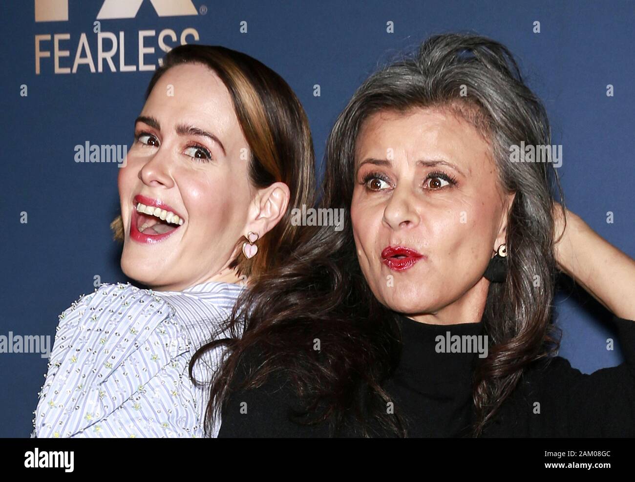 Sarah ullman hi-res stock photography and images - Alamy