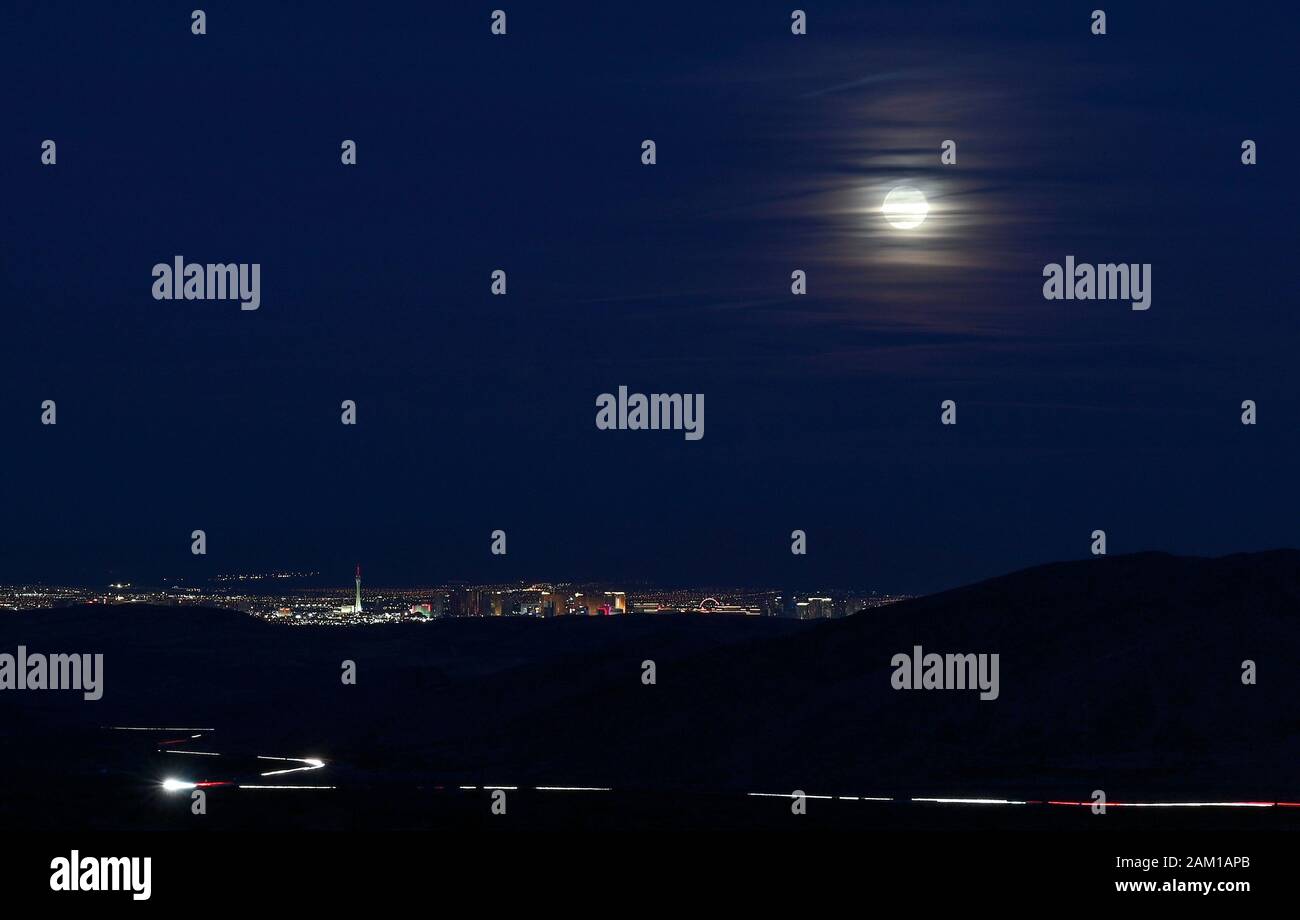 Las Vegas, Nevada, USA. 10th Jan, 2020. A full moon rises over Las ...
