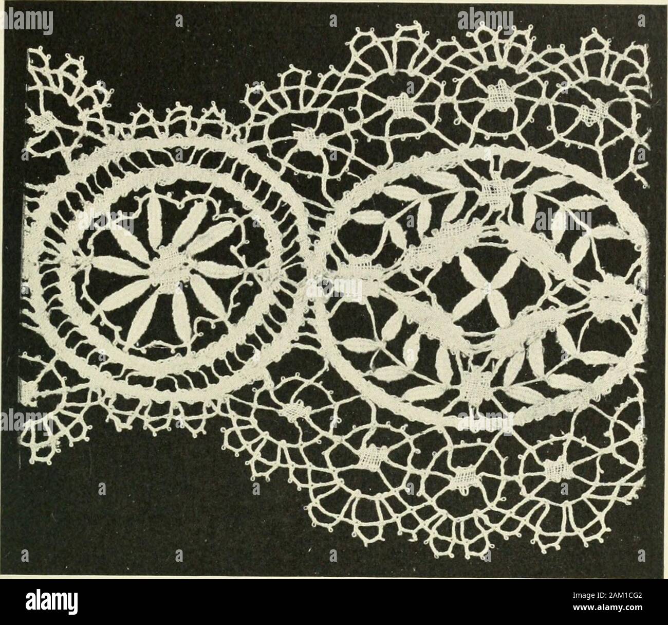 Simple Lace Drawing Pattern