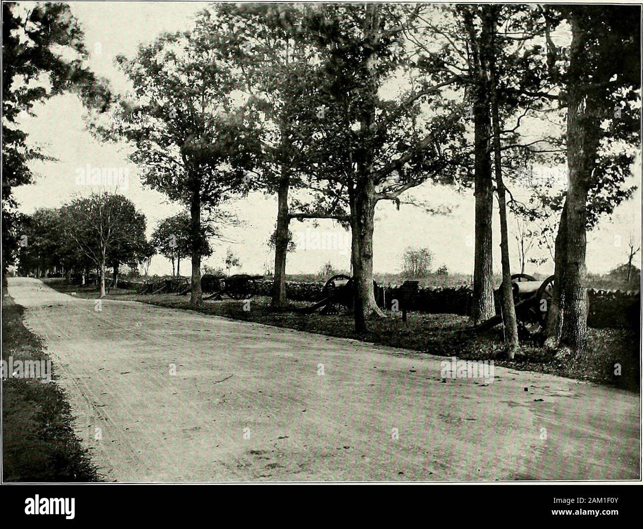 Historic views of Gettysburg : illustrations in half-tone of all the ...