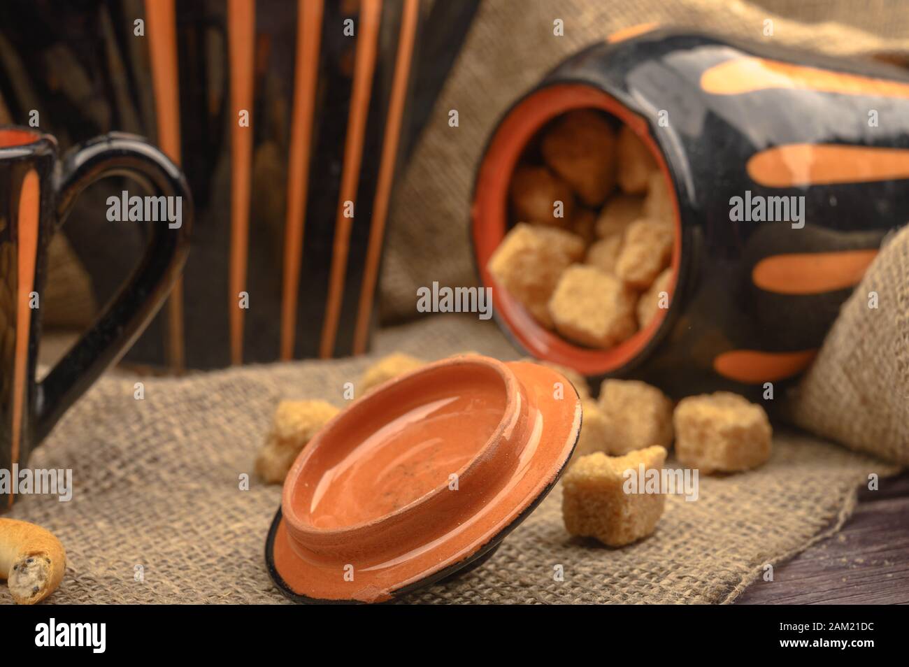 Coarse ware hi-res stock photography and images - Alamy