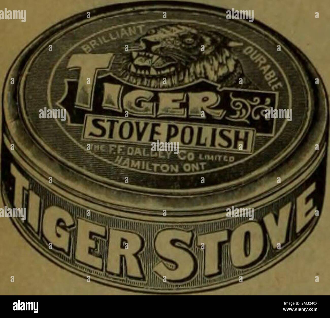 Cardinal half the size hi-res stock photography and images - Alamy