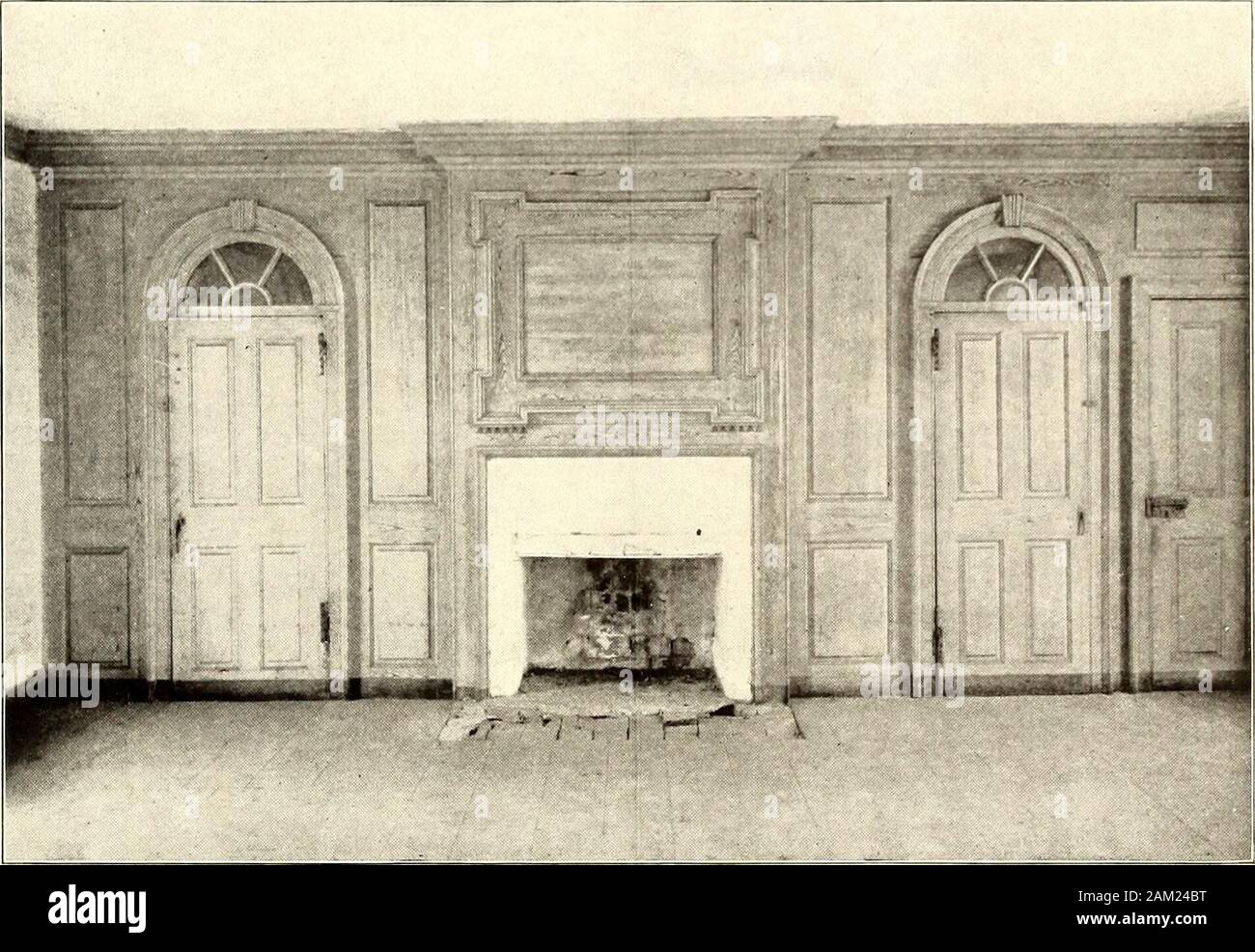 Continuous entablature hi-res stock photography and images - Alamy