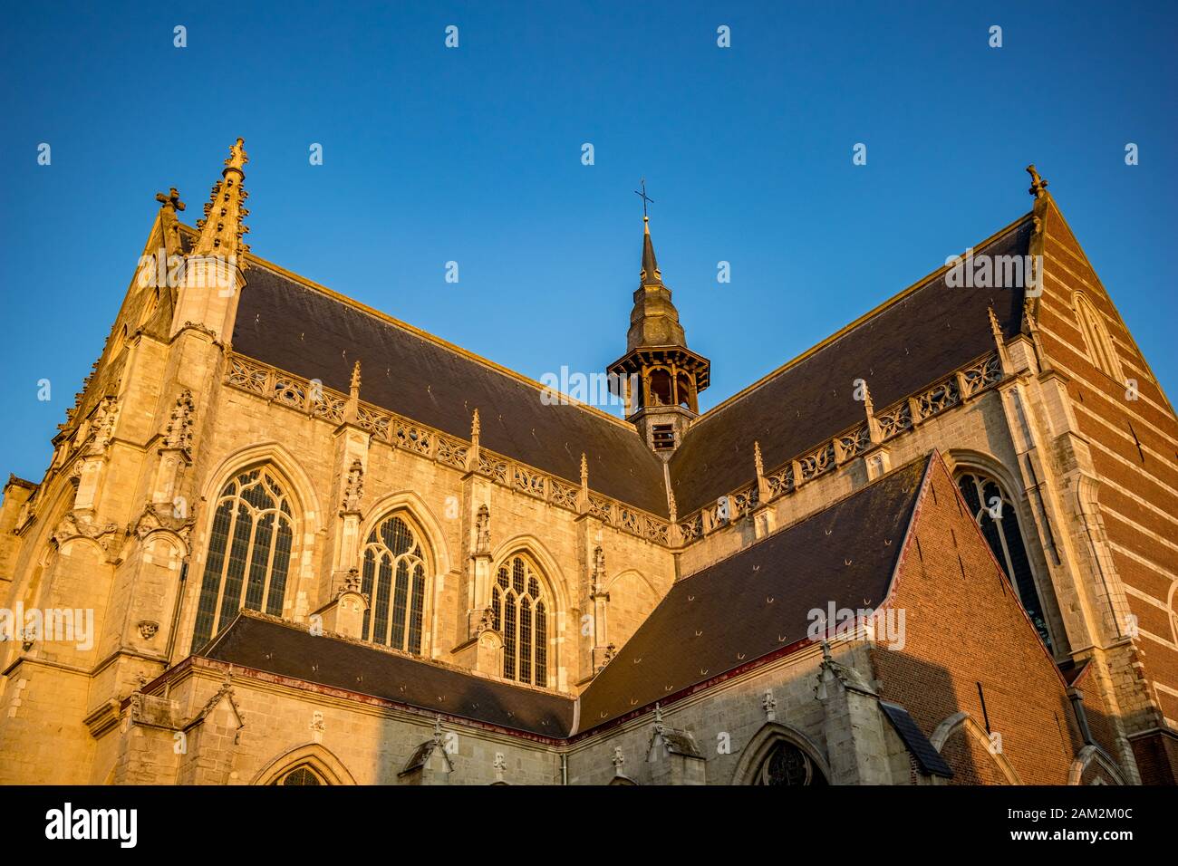 Gothic flemish church hi-res stock photography and images - Alamy