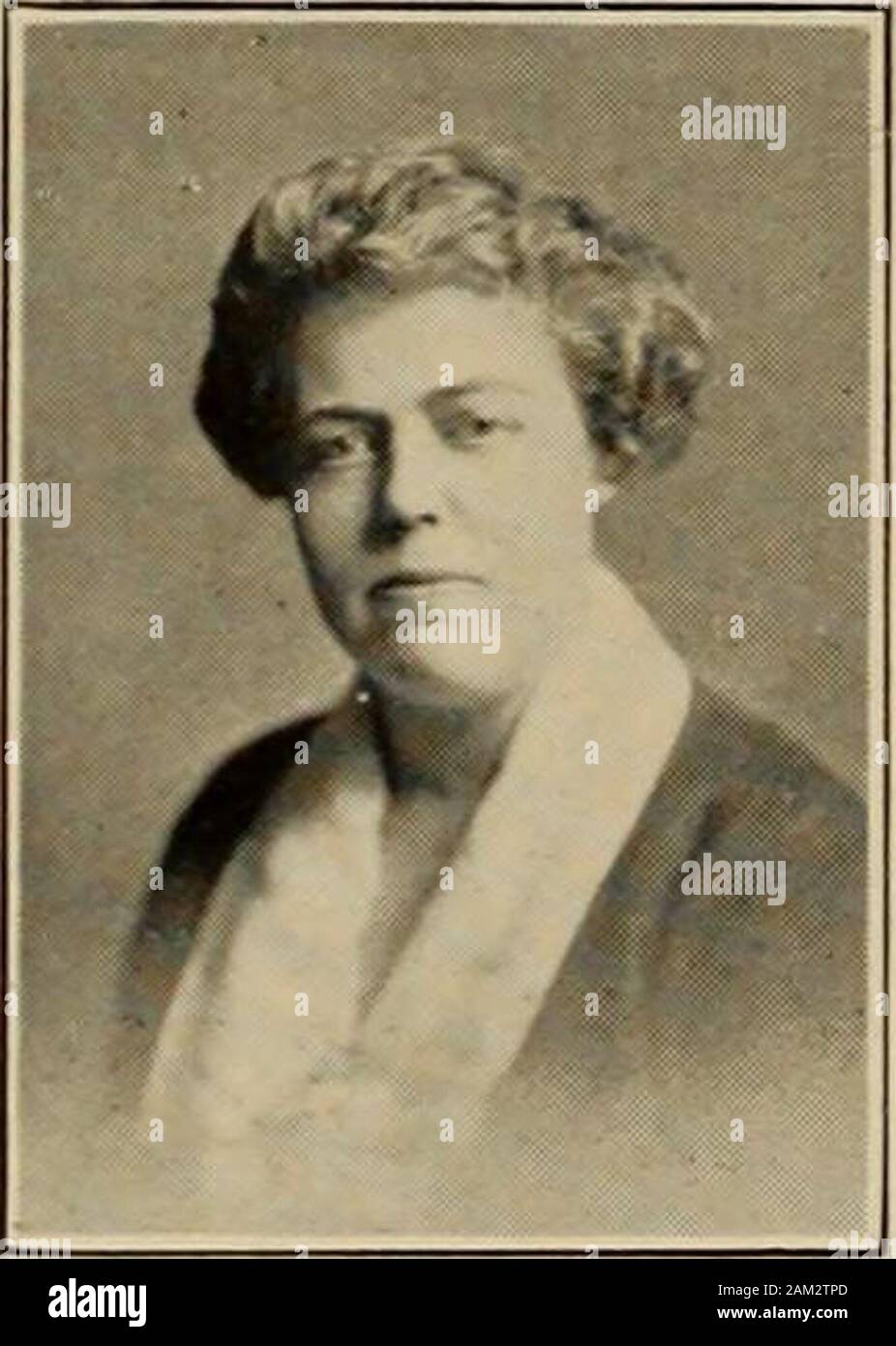 Class of 1921 . I. Priscilla May Poore Ross California Isabel Virginia ...