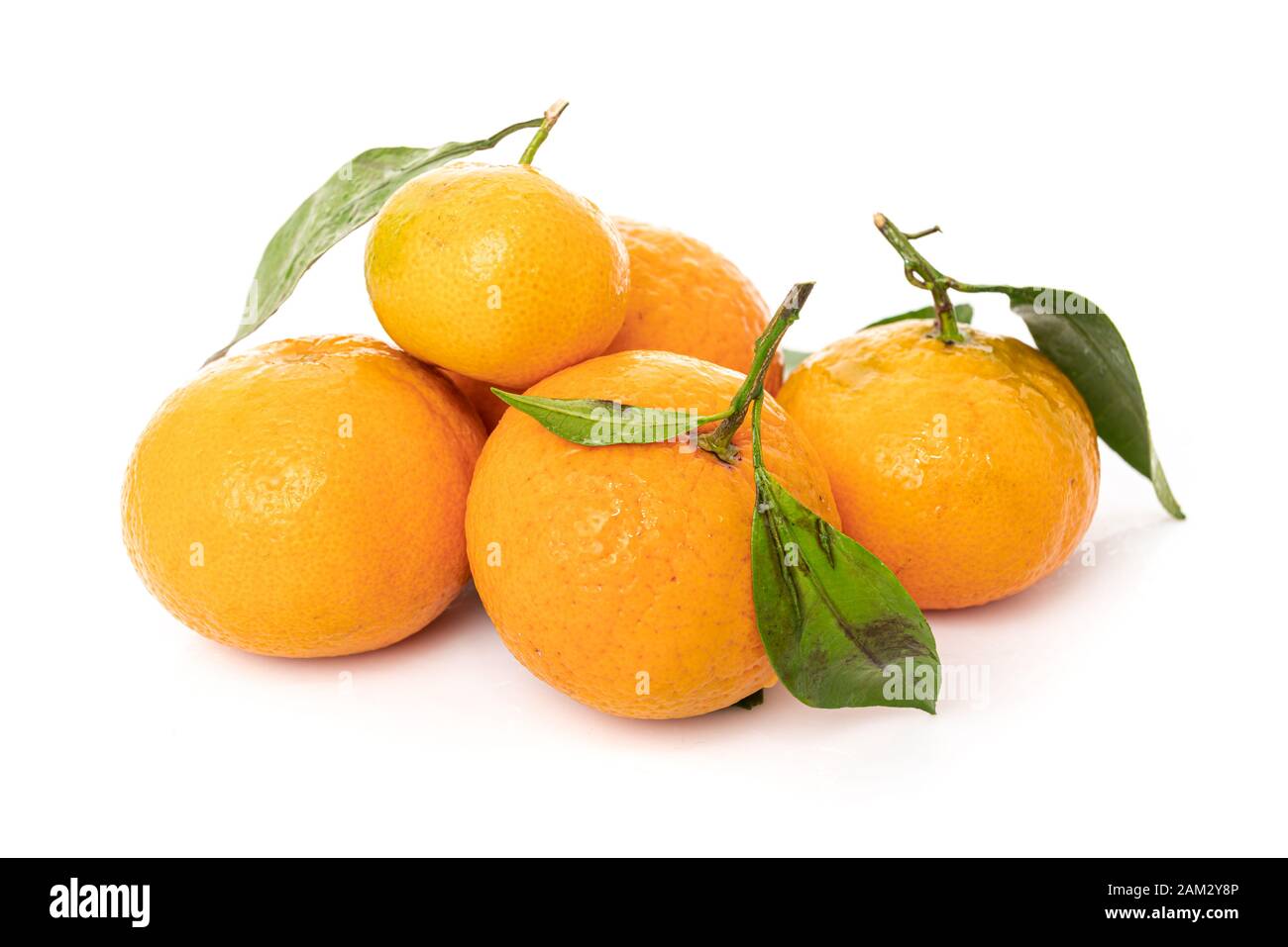 mandarins with leaf isolated on white background Stock Photo - Alamy