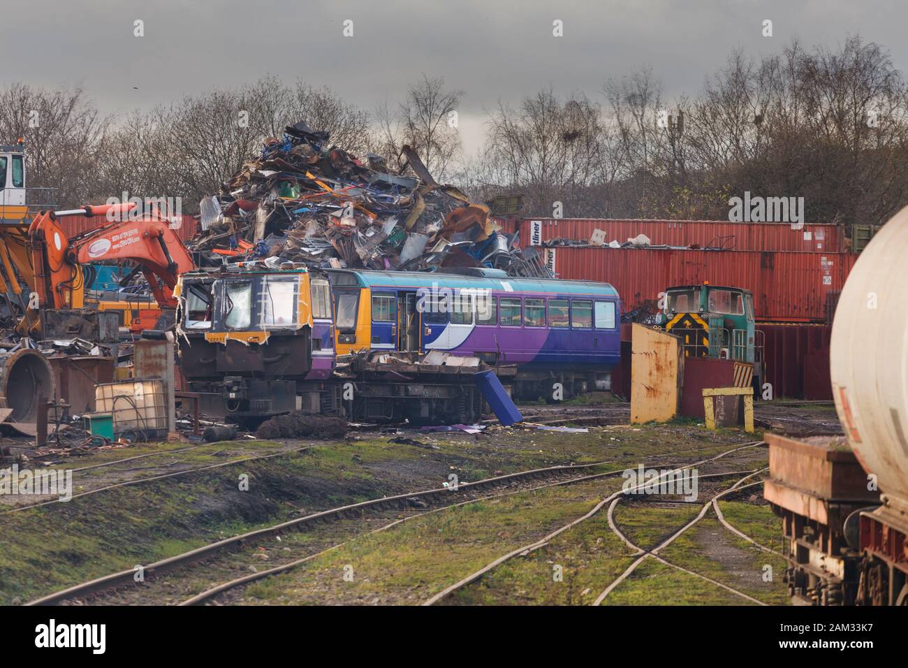 Former Arriva Northern rail class 142 pacer train 142005 being scrapped ...