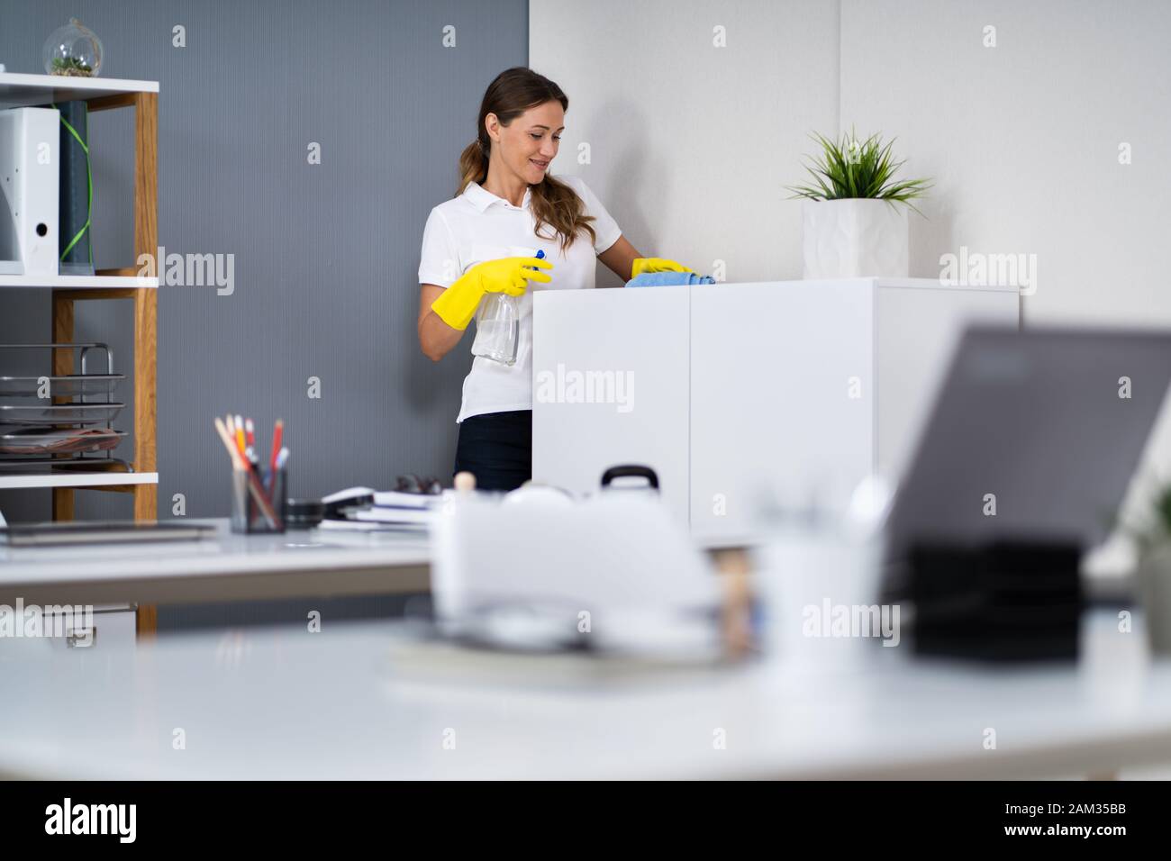 Maintenance worker office hi-res stock photography and images - Alamy