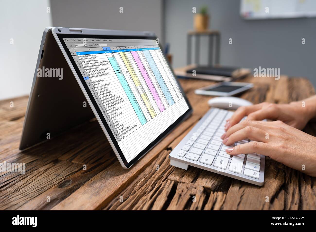 Close up data in spreadsheet hi-res stock photography and images - Alamy