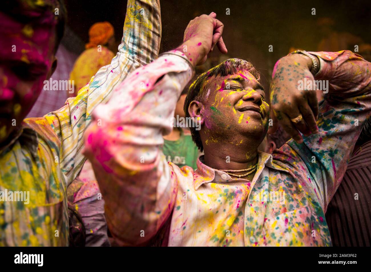 Indian dancing during holi hi-res stock photography and images - Alamy