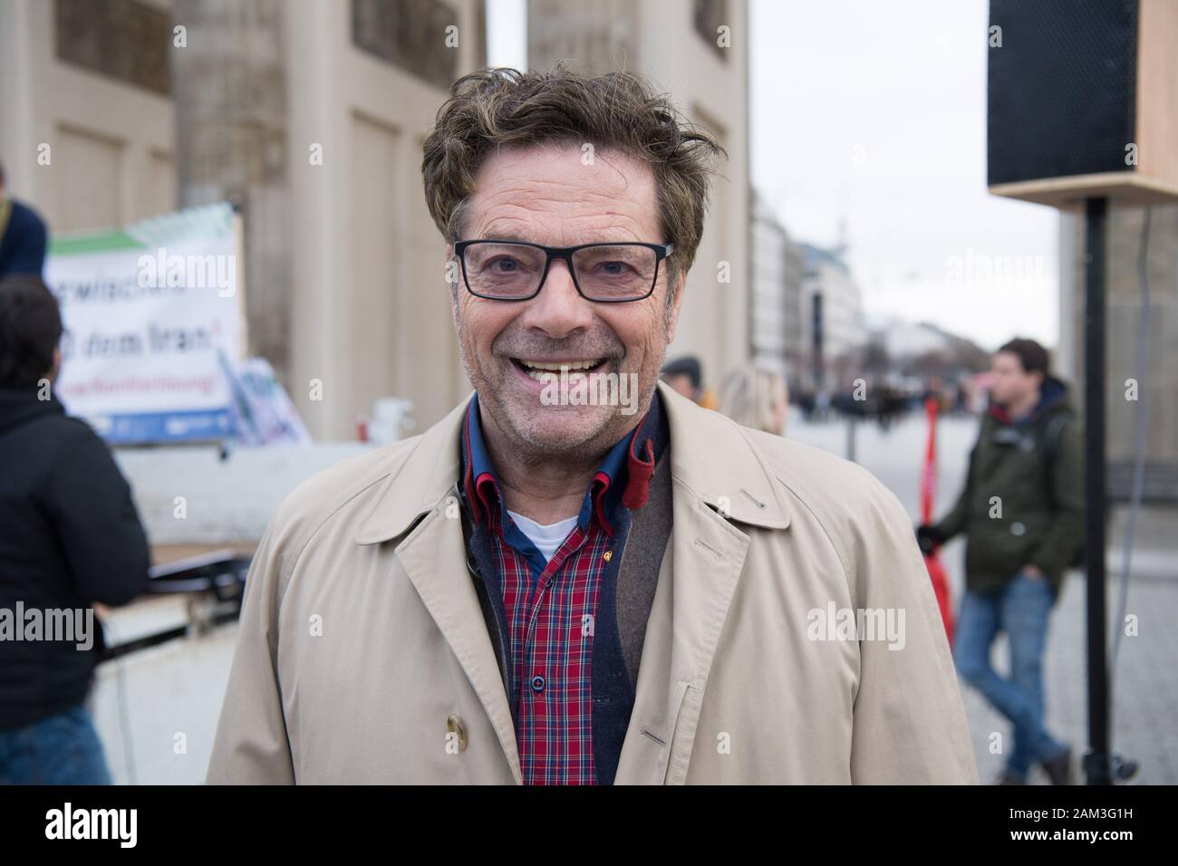 Berlin, Germany. 11th Jan, 2020. Dieter Dehm (Die Linke) takes part in ...