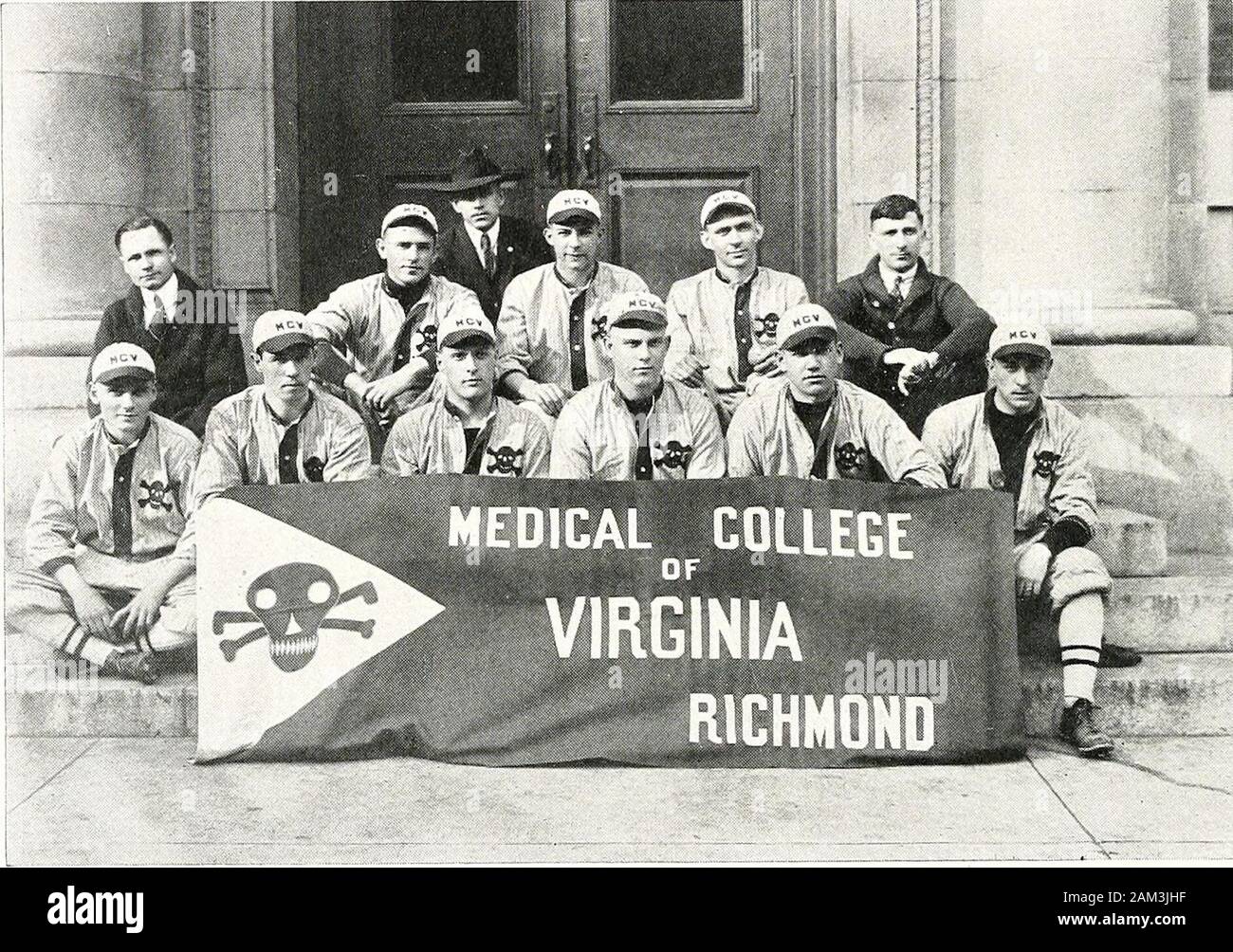 X-ray . P3. 1917-18 BASEBALL TEAM m> ^ Stock Photo - Alamy