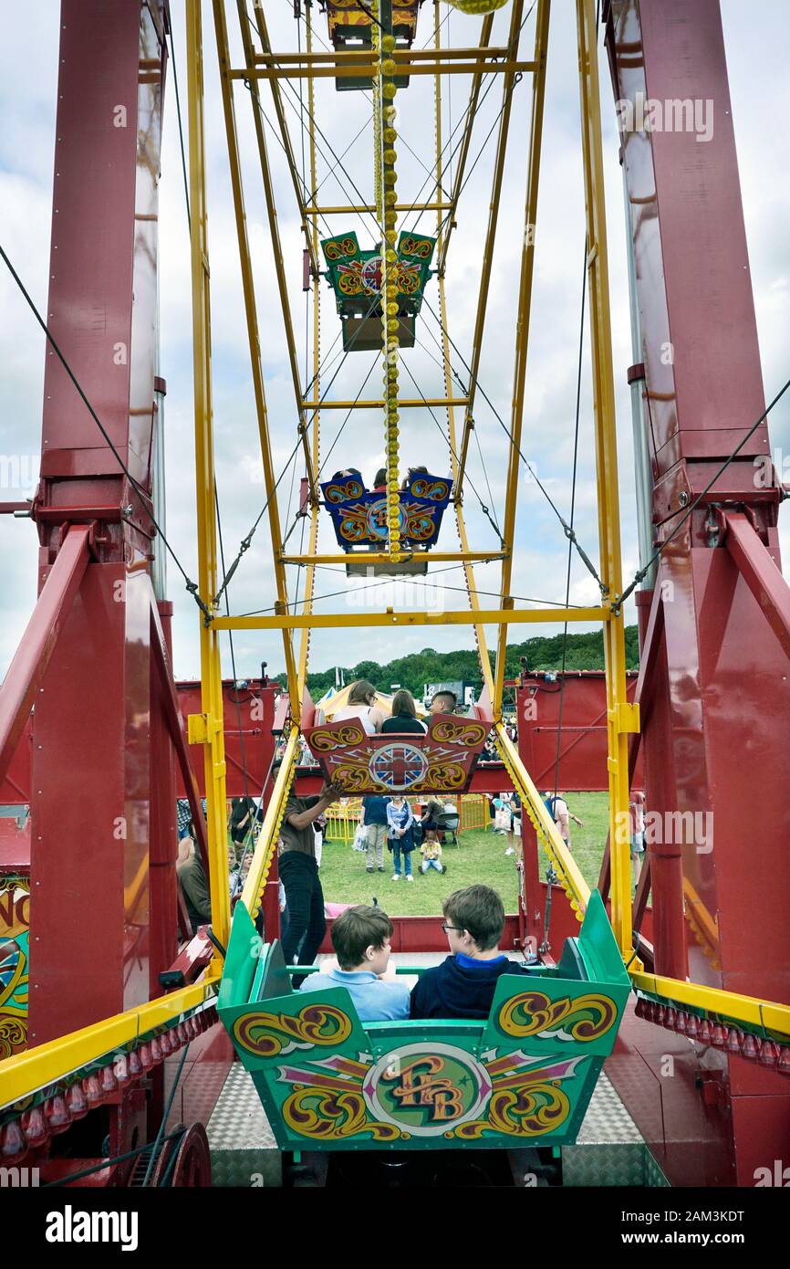 Ferris wheel fairground hi-res stock photography and images - Alamy