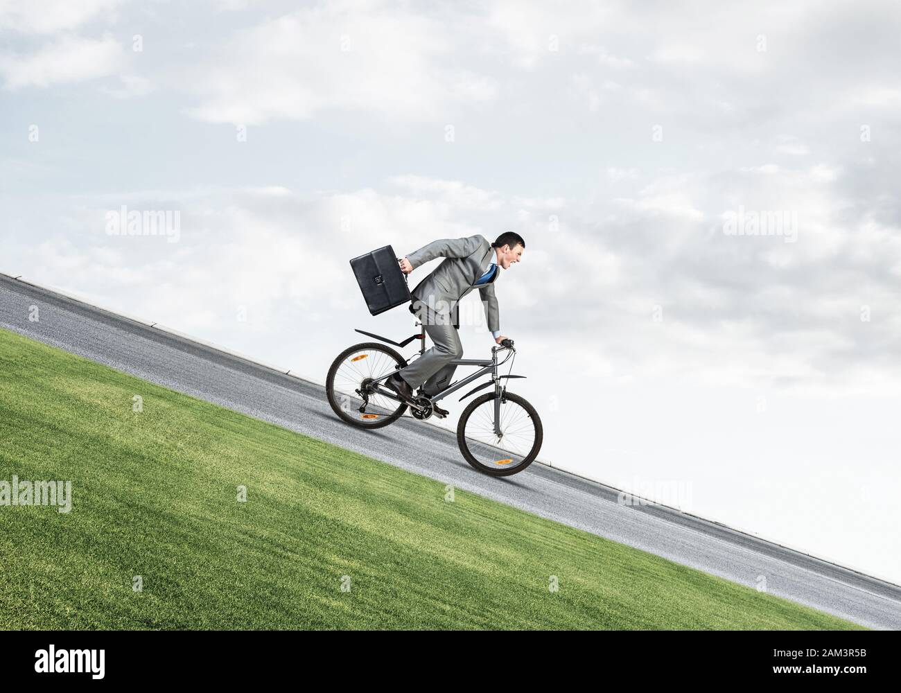 Going office cycle hi-res stock photography and images - Alamy