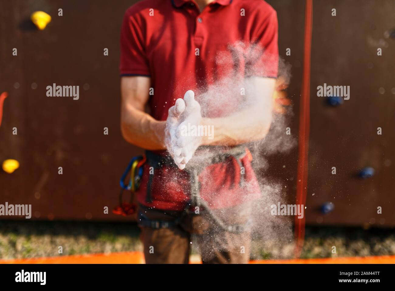 Magnesium chalk hi-res stock photography and images - Alamy