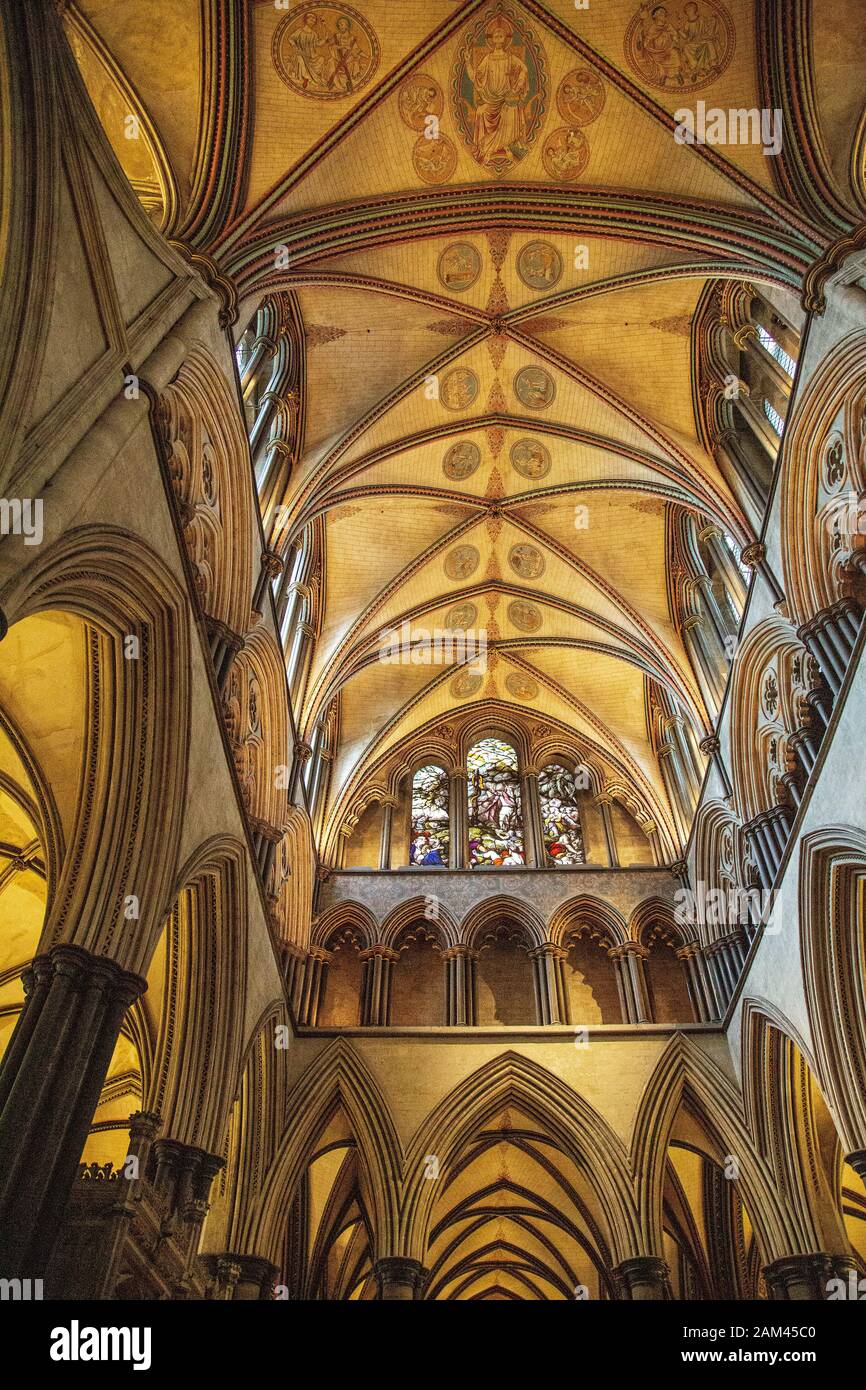 Cross ribbed vaulting hi-res stock photography and images - Alamy