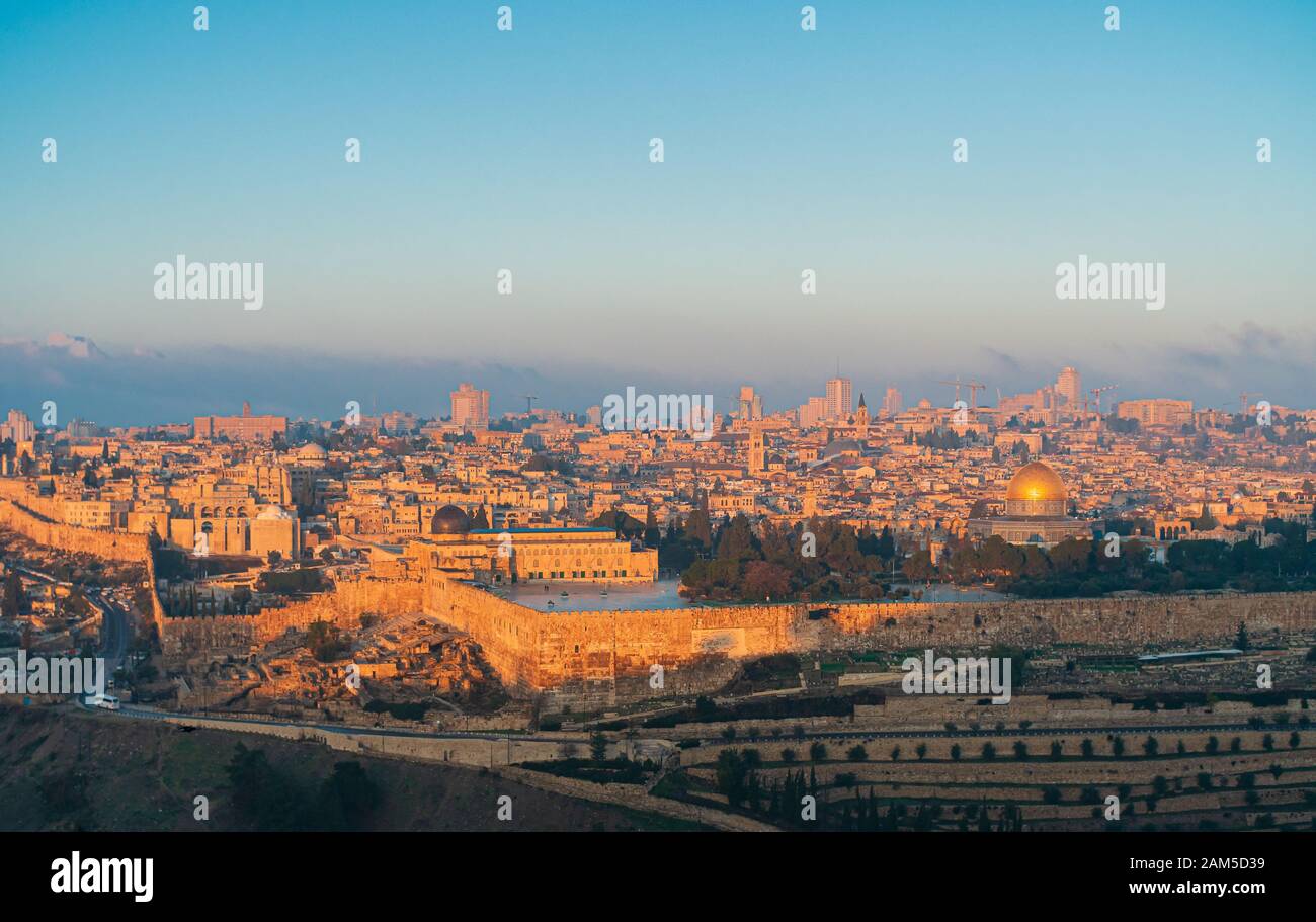 Jerusalem old town hi-res stock photography and images - Alamy
