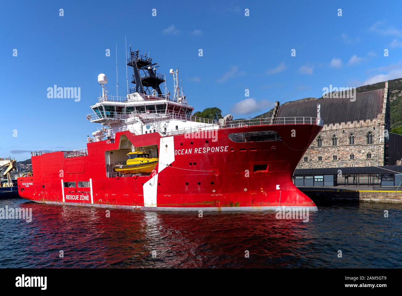 Offshore multi service standby rescue vessel Ocean Response in the port ...
