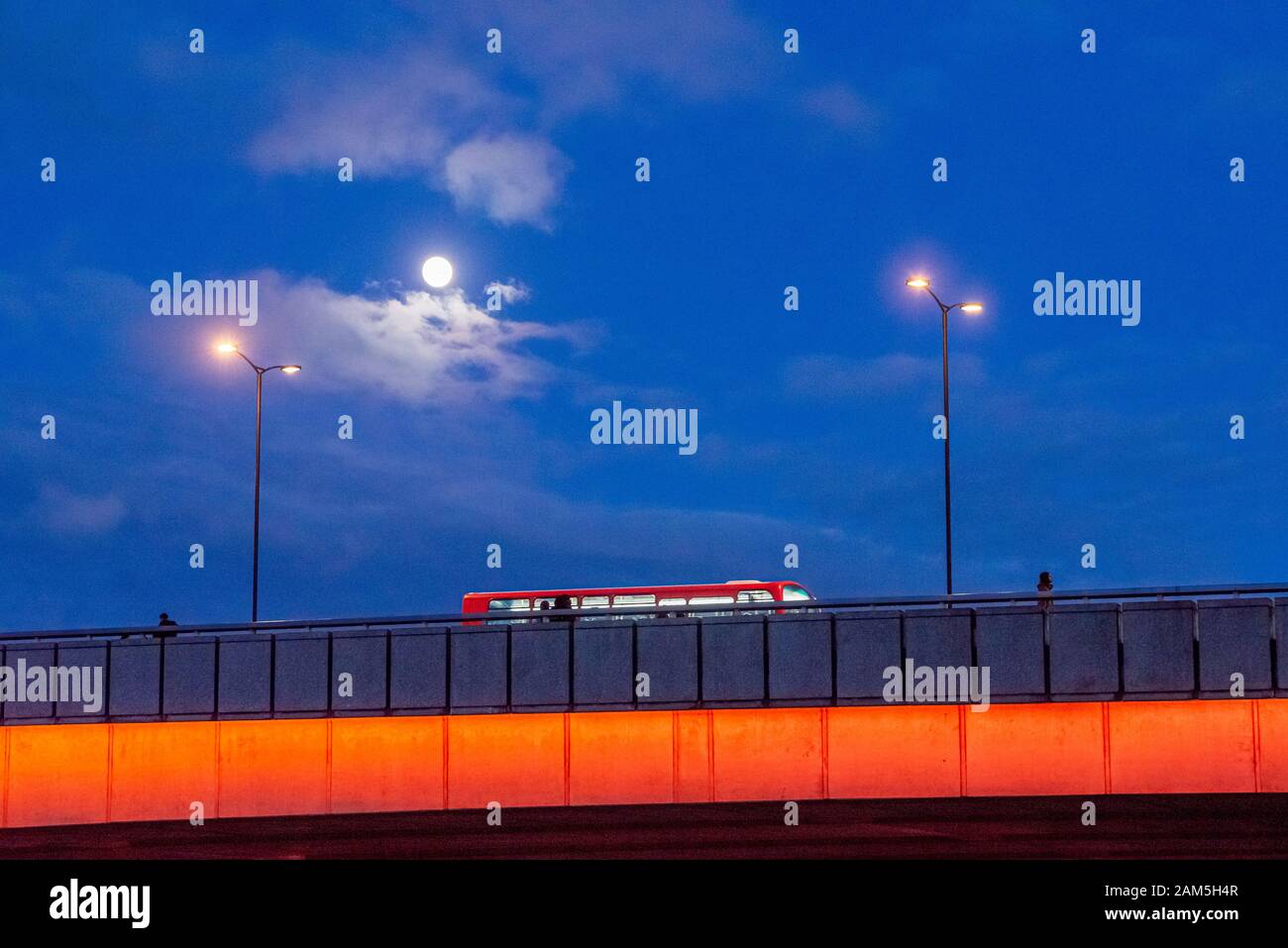 Bus crossing a bridge hi-res stock photography and images - Alamy
