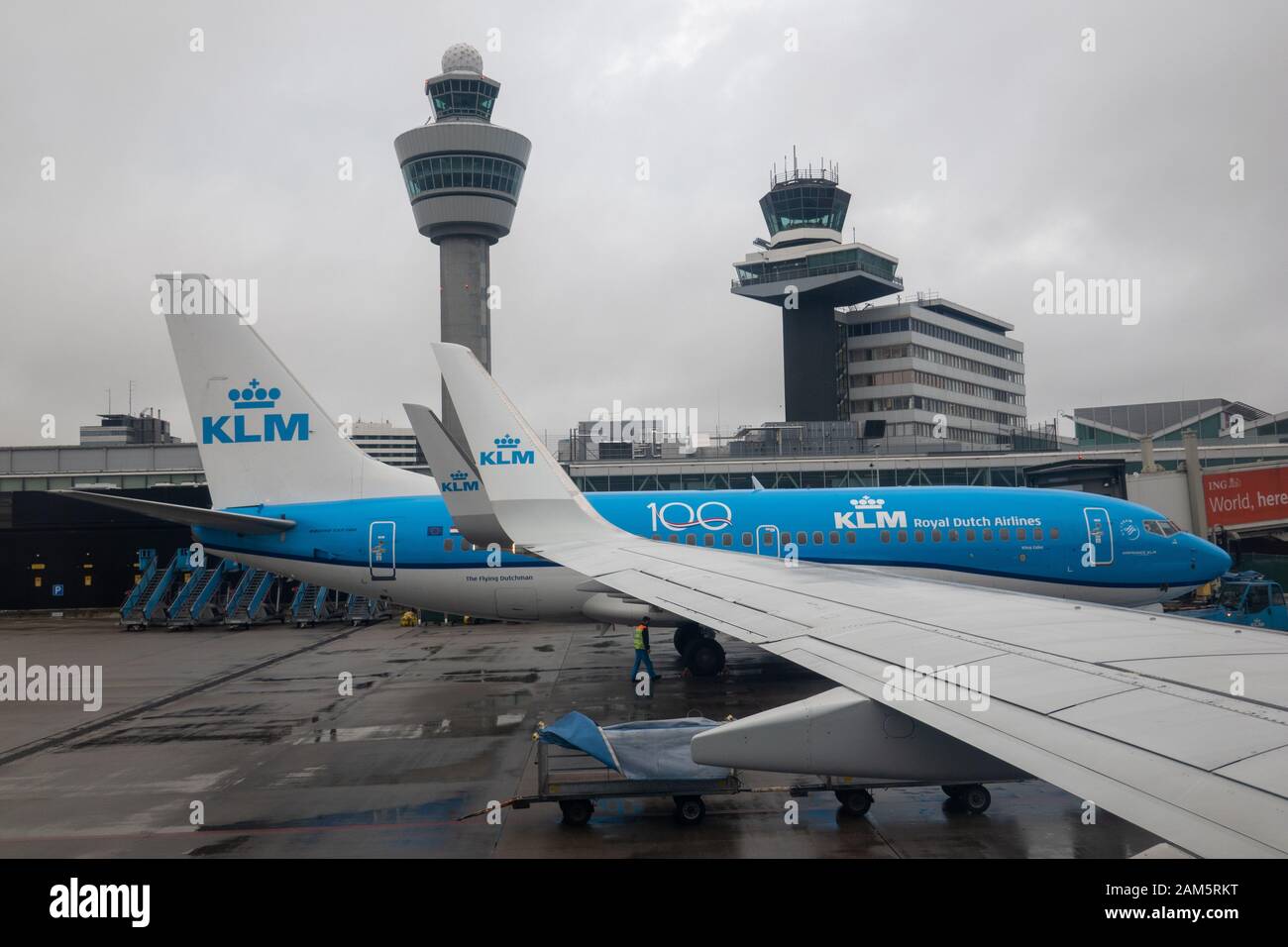 Amsterdam schiphol airport hi-res stock photography and images - Alamy