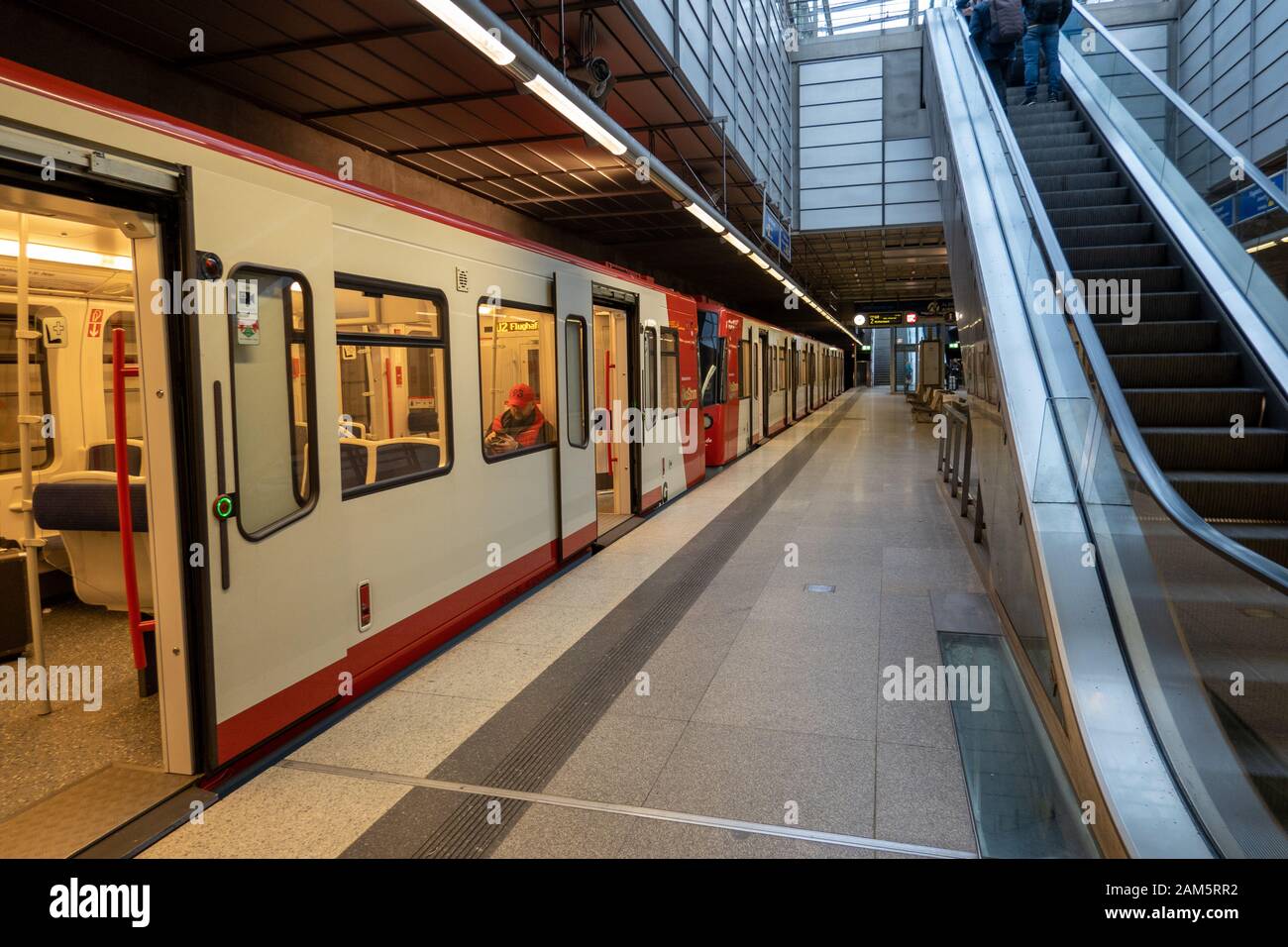 Nuremberg metro station hi-res stock photography and images - Alamy