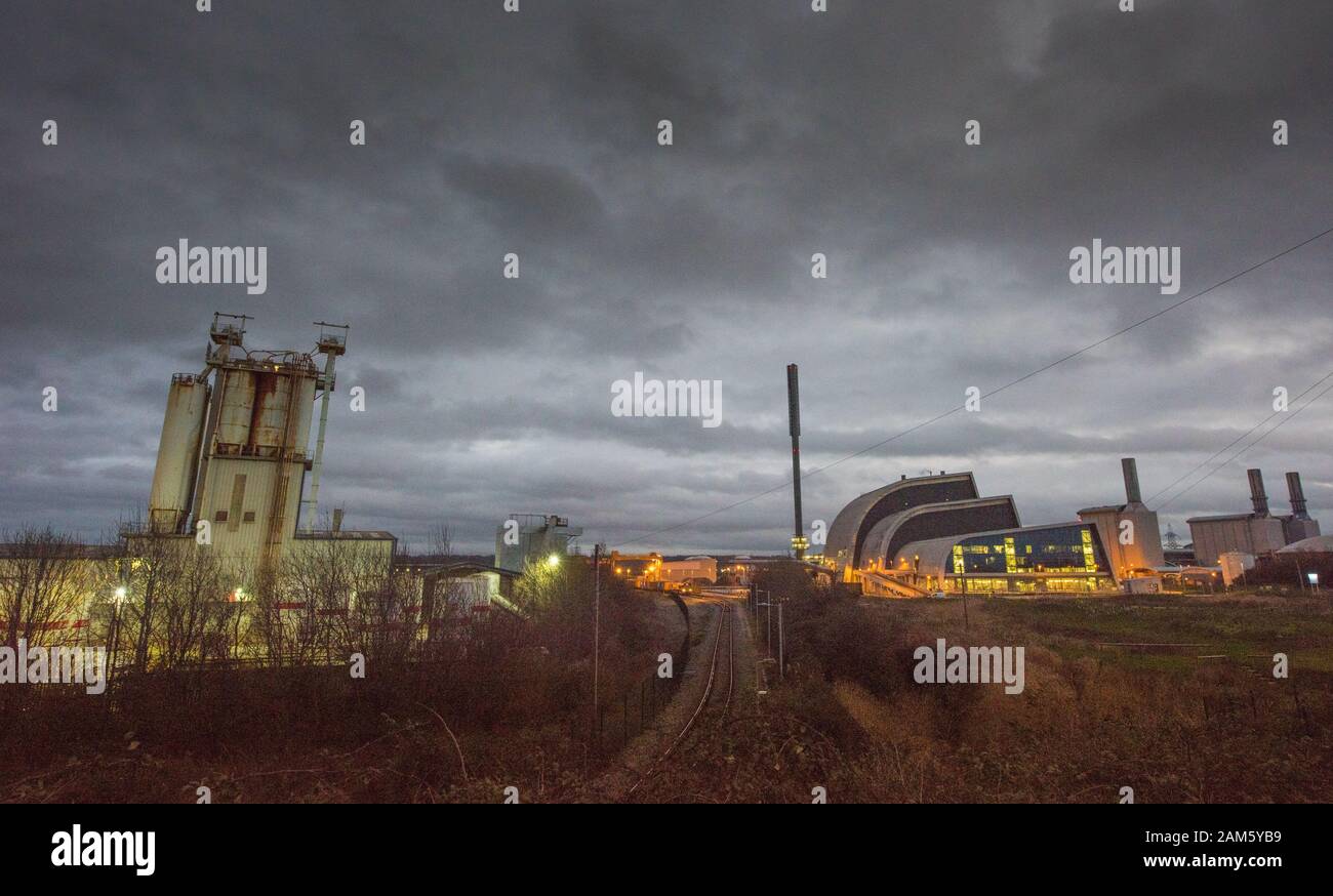 Industrial night time shot of the modern gas-fired Seabank Power ...