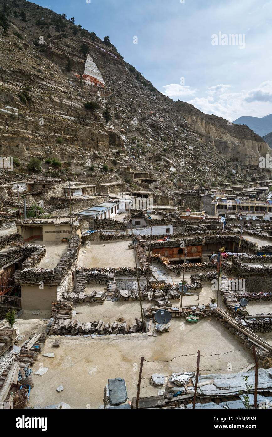 Small village Marpha in Mustang district, Nepal Stock Photo - Alamy