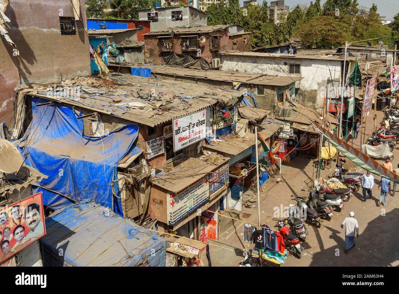 On the street in Dharavi Slum at Mumbai. India Stock Photo - Alamy