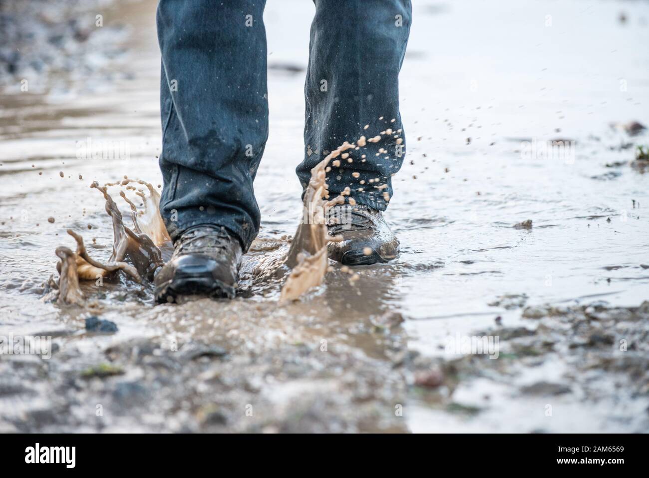Muddy boots woman hi-res stock photography and images - Alamy