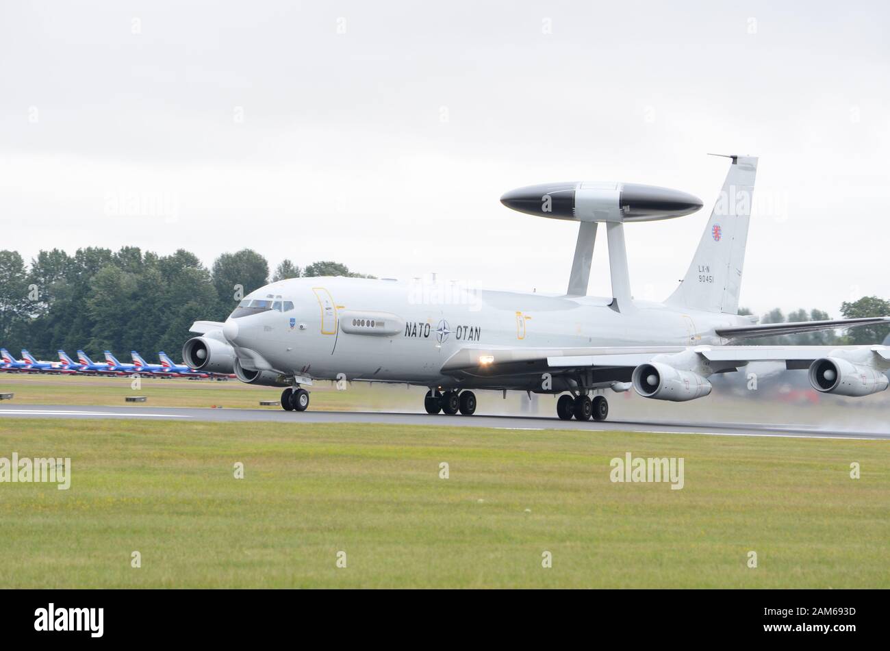Radar picket system hi-res stock photography and images - Alamy
