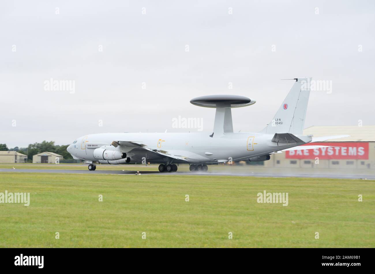 Boeing 747 200b e 4 hi-res stock photography and images - Alamy