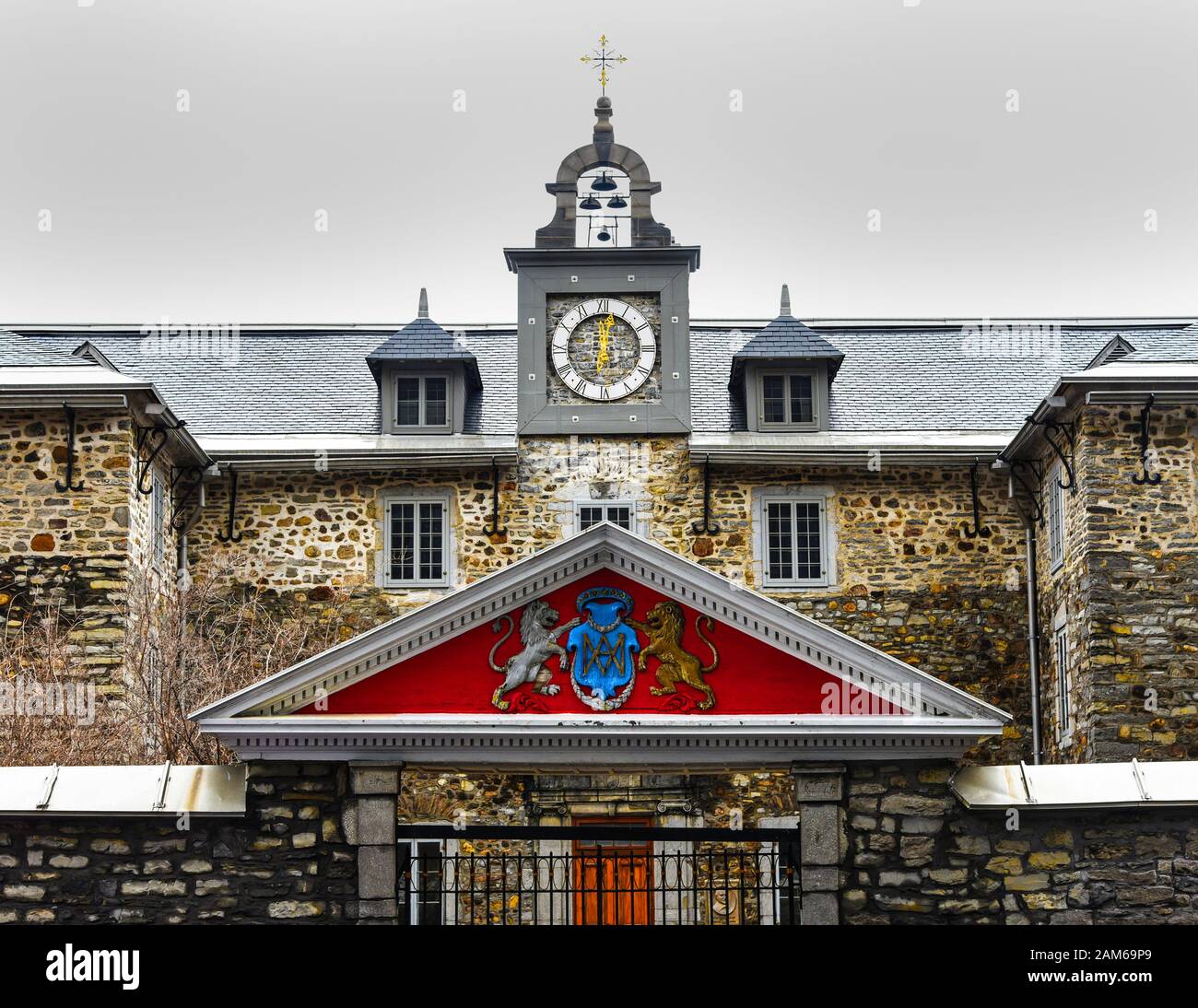 Le vieux séminaire de Saint-Sulpice Stock Photo - Alamy