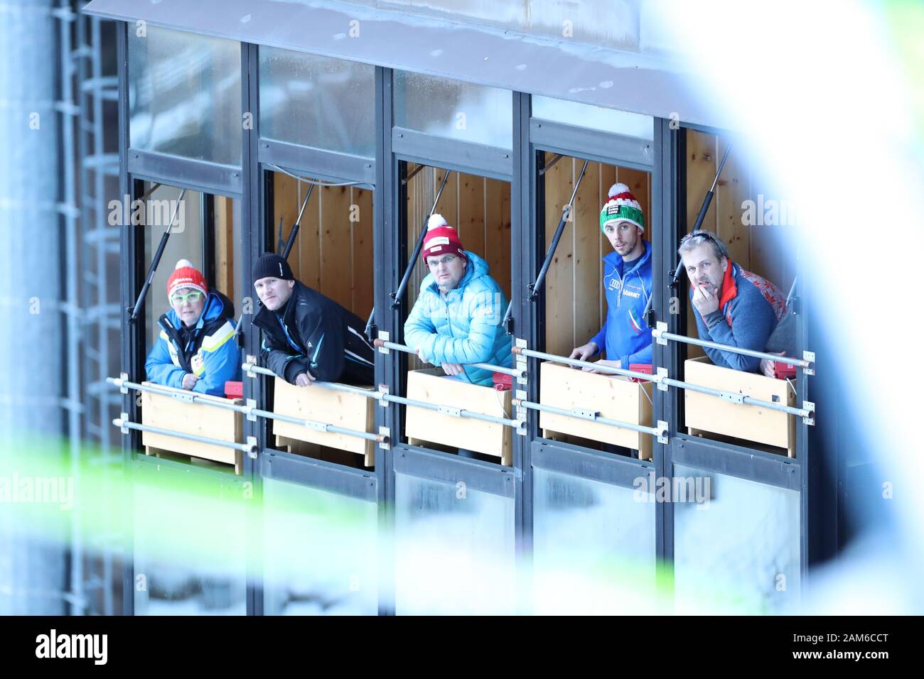 Saut à ski ski hi-res stock photography and images - Alamy